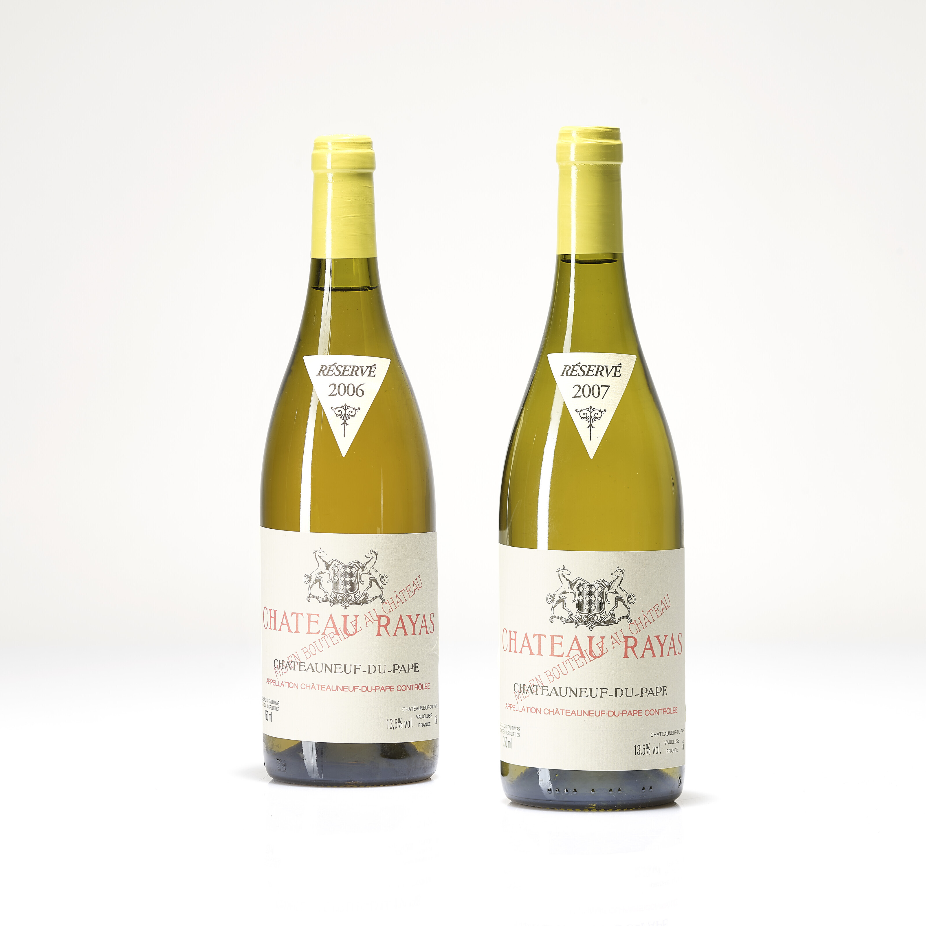Château Rayas, Châteauneuf-du-Pape Blanc 2007, Rhône. J Reyanud ...
