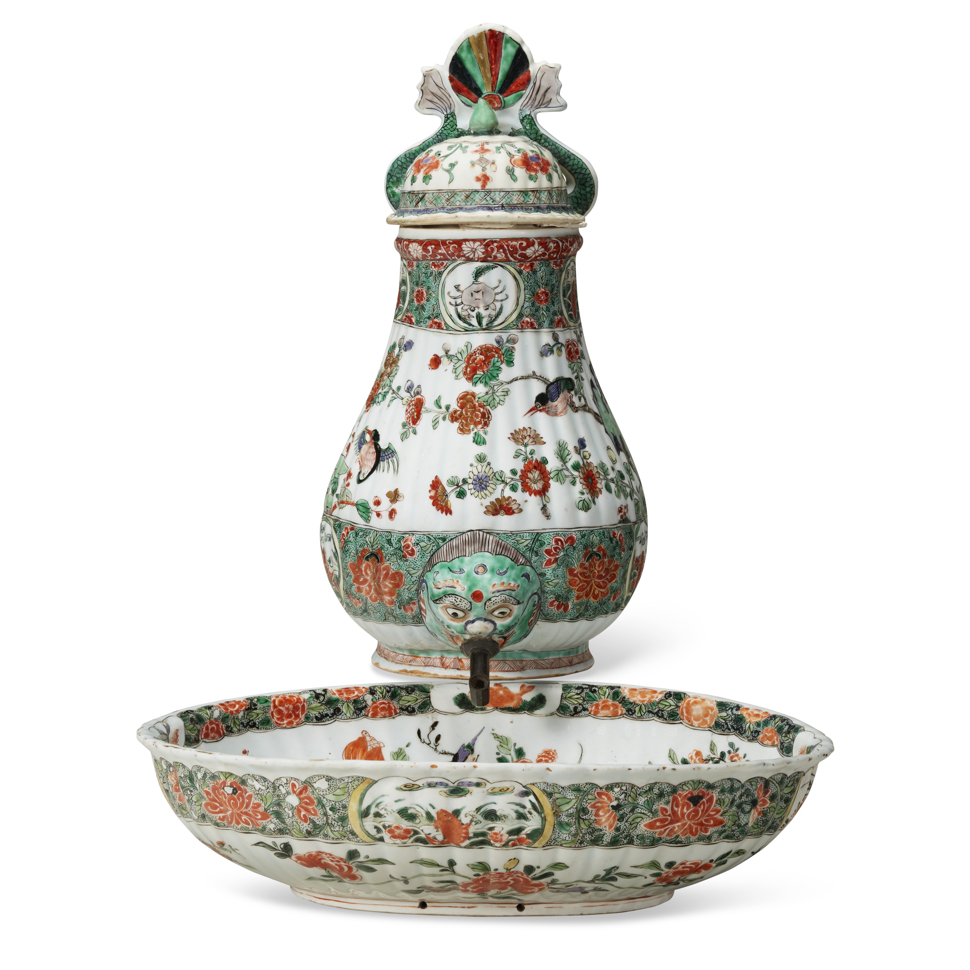 A CHINESE EXPORT PORCELAIN FAMILLE VERTE WALL CISTERN, COVER AND BASIN ...