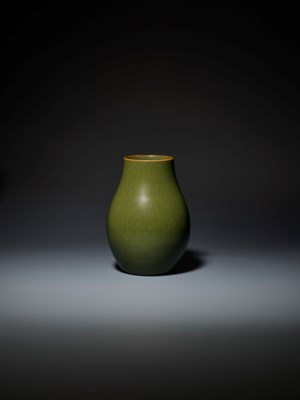 A RARE TEADUST-GLAZED OVIFORM VASE, QIANLONG IMPRESSED SIX-CHARACTER ...