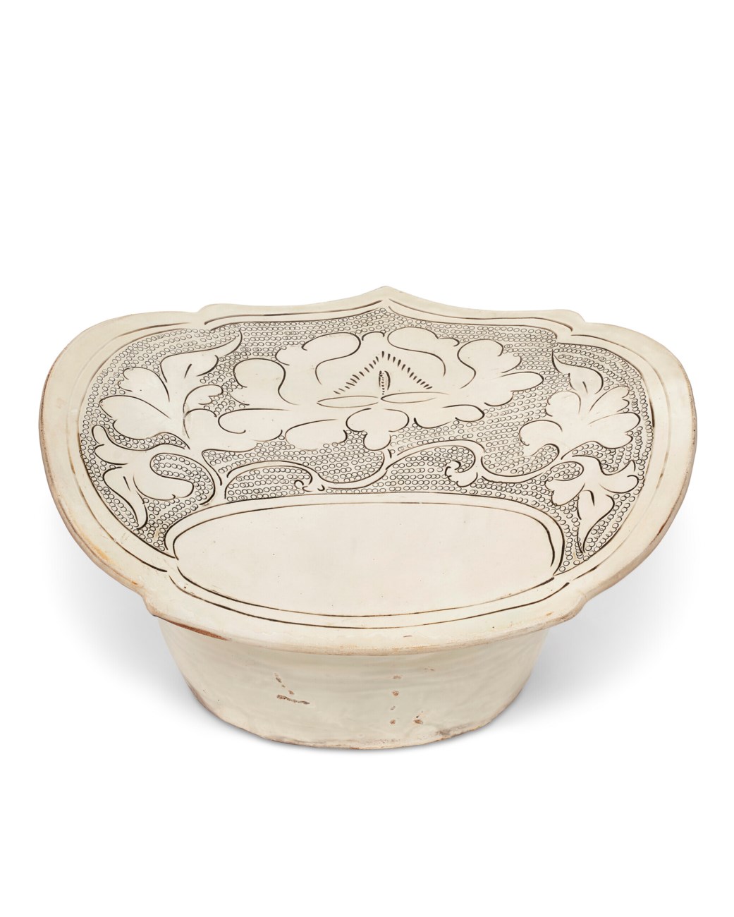 AN INCISED SLIP-DECORATED RUYI-SHAPED PILLOW, NORTHERN SONG DYNASTY ...