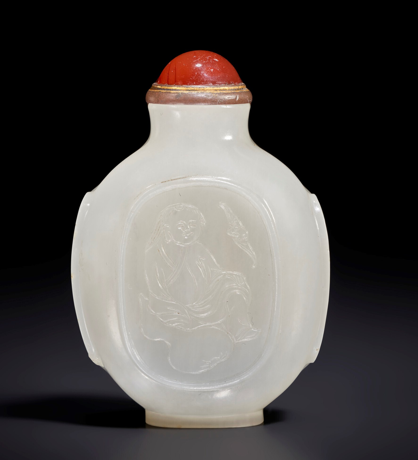 A CARVED WHITE JADE SNUFF BOTTLE, 1730-1820 | Christie's