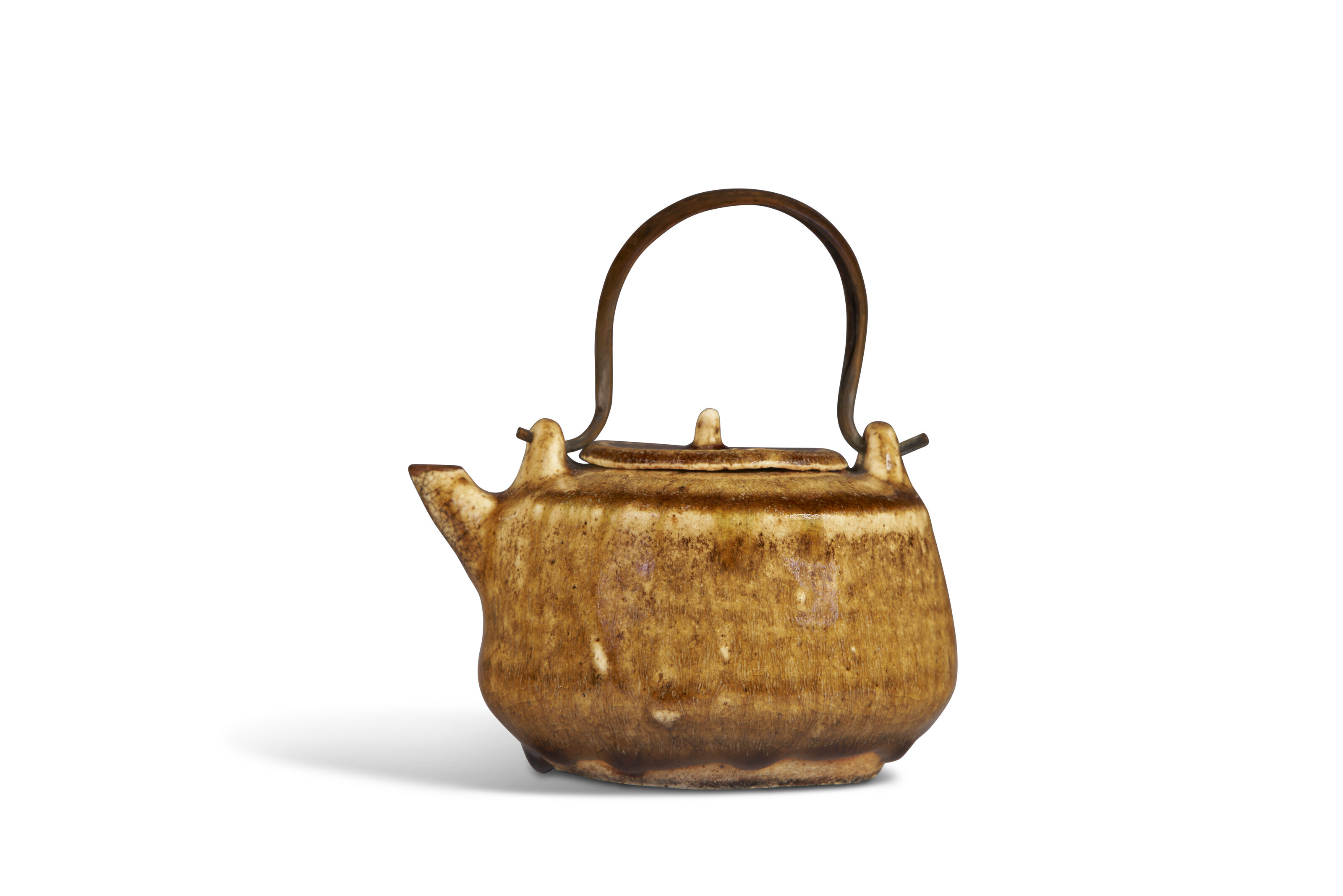 KITAOJI ROSANJIN (JAPAN, 1883-1959), An Oribe Stoneware Ewer with Cover ...