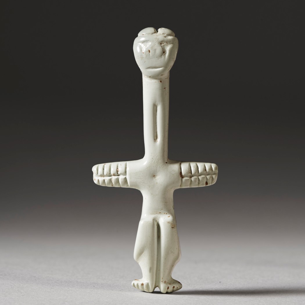 A CYPRIOT PICROLITE FIGURE, CHALCOLITHIC PERIOD, CIRCA LATE 4TH-EARLY ...