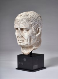 A GALLO-ROMAN LIMESTONE PORTRAIT HEAD OF A MAN, LATE REPUBLICAN PERIOD ...