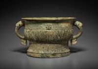 A BRONZE RITUAL FOOD VESSEL, GUI, EARLY WESTERN ZHOU DYNASTY, 11TH-10TH CENTURY BC | Christie's