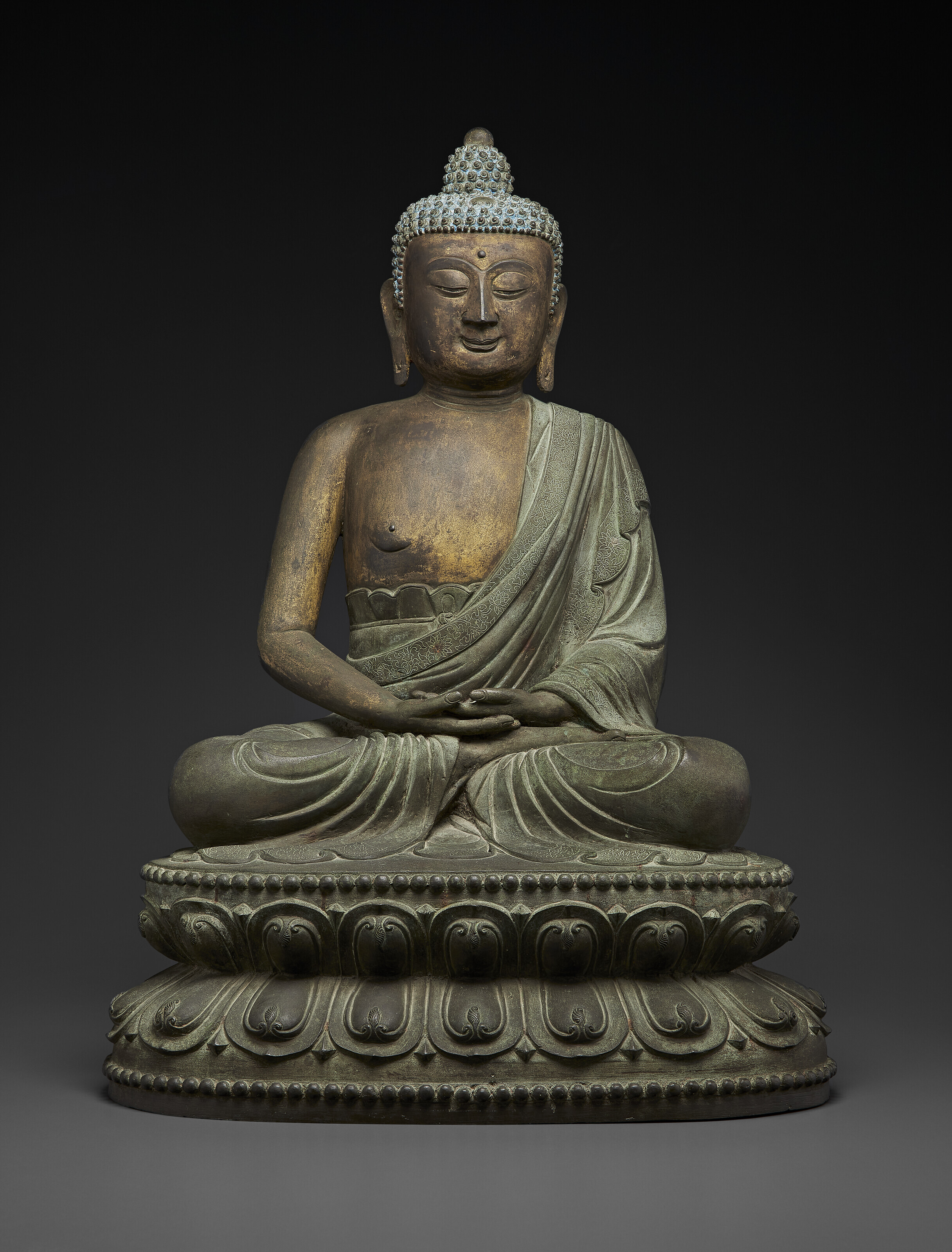 A FINELY CARVED LIMESTONE HEAD OF A BODHISATTVA, LIAO DYNASTY (AD 907 ...