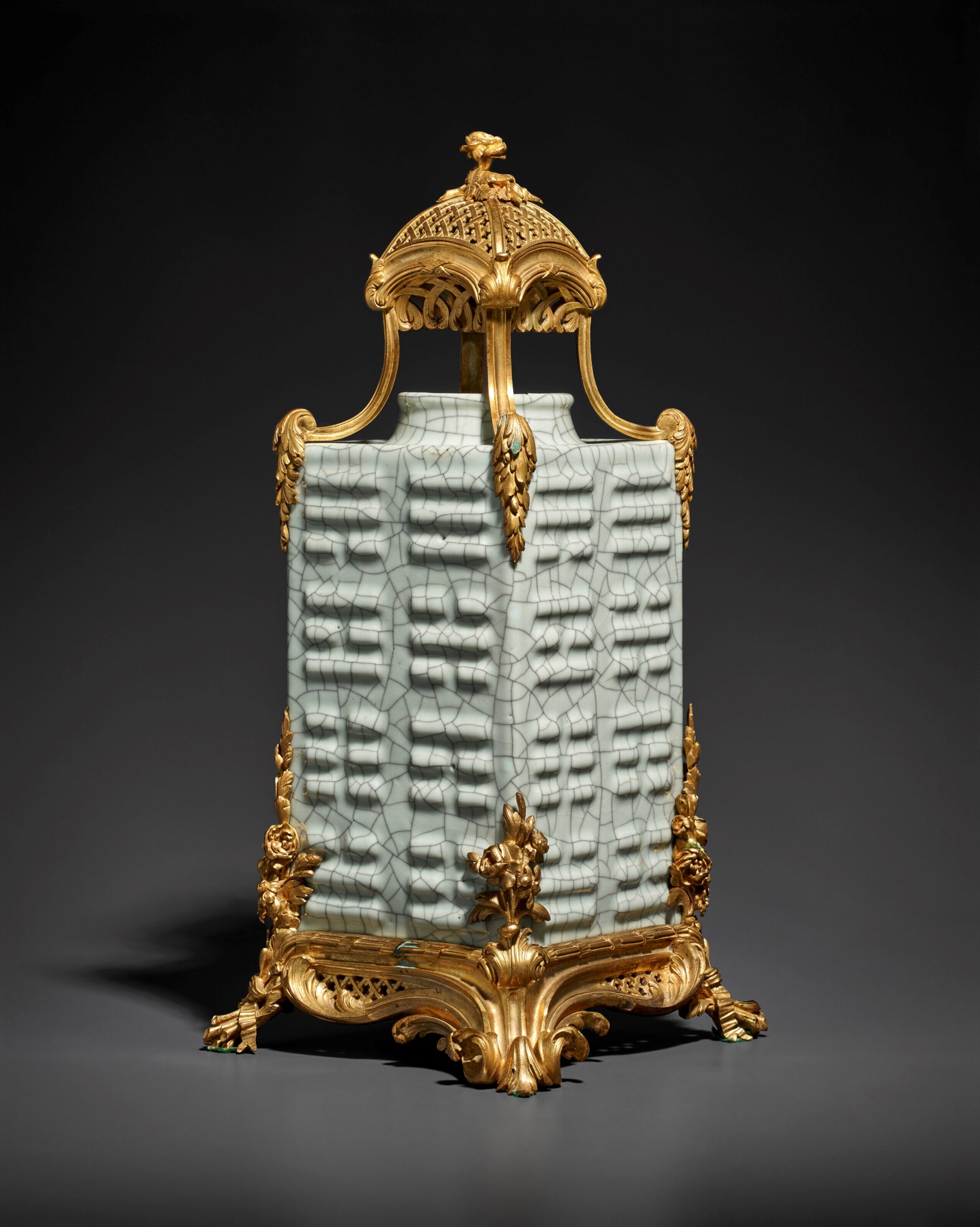 A GE-TYPE CONG-FORM VASE WITH ORMOLU MOUNTS, THE VASE DAOGUANG SIX ...