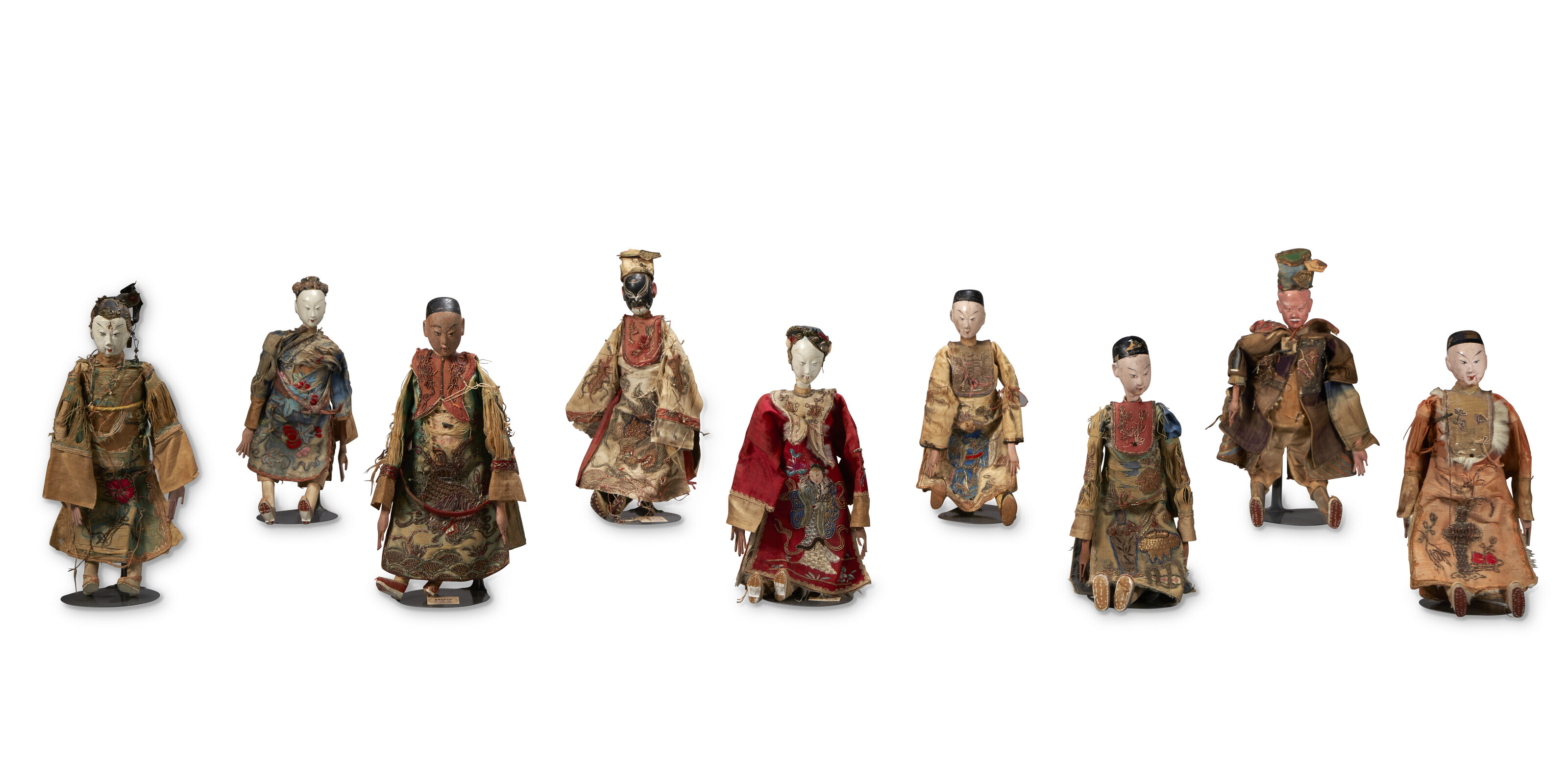A GROUP OF CHINESE WOOD AND CLOTH FIGURES, | Christie’s