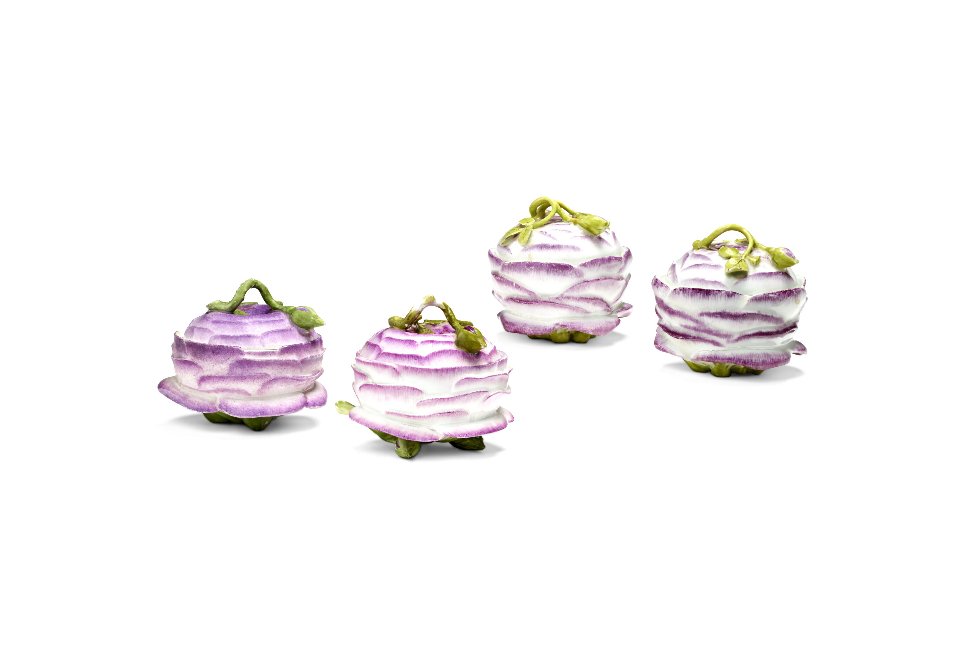 A PAIR OF CHELSEA PORCELAIN ROSE-FORM BOXES AND COVERS, CIRCA 1755 ...