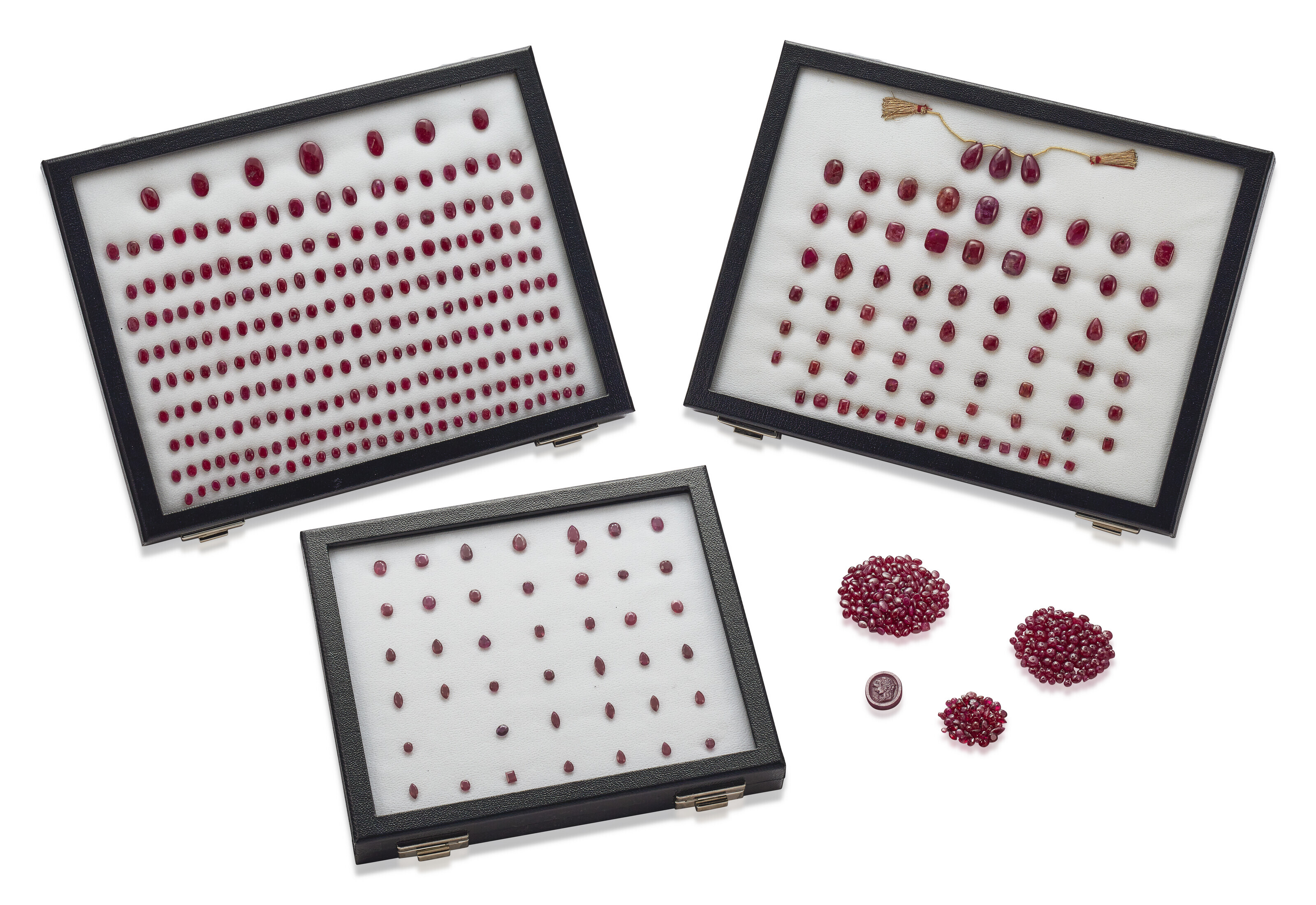 NO RESERVE | GROUP OF UNMOUNTED RUBIES, | Christie’s