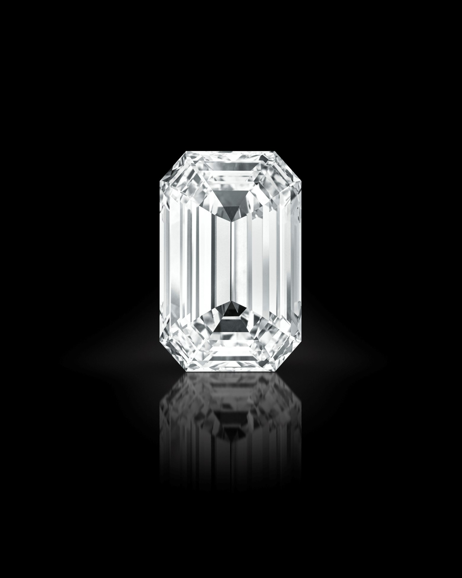 THE LIGHT OF AFRICA DIAMONDA SENSATIONAL DIAMOND | Christie's