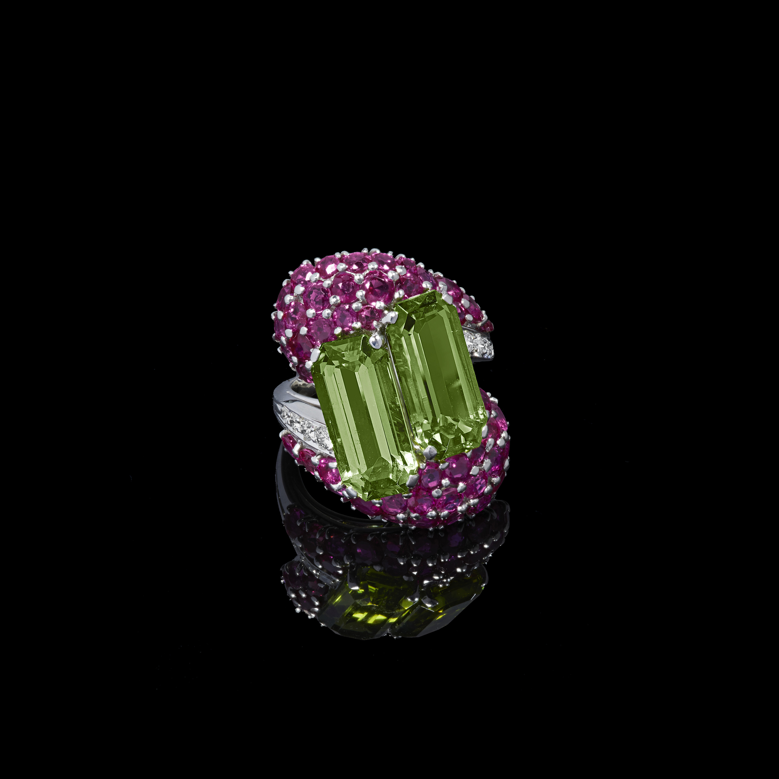 NO RESERVE | PERIDOT, RUBY AND DIAMOND RING, | Christie’s