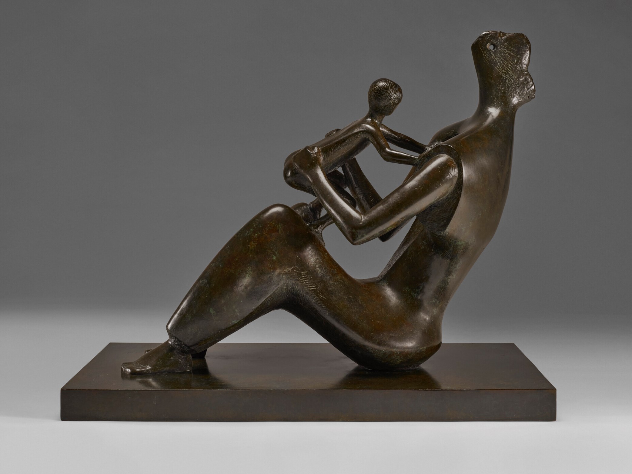 HENRY MOORE (1898-1986)