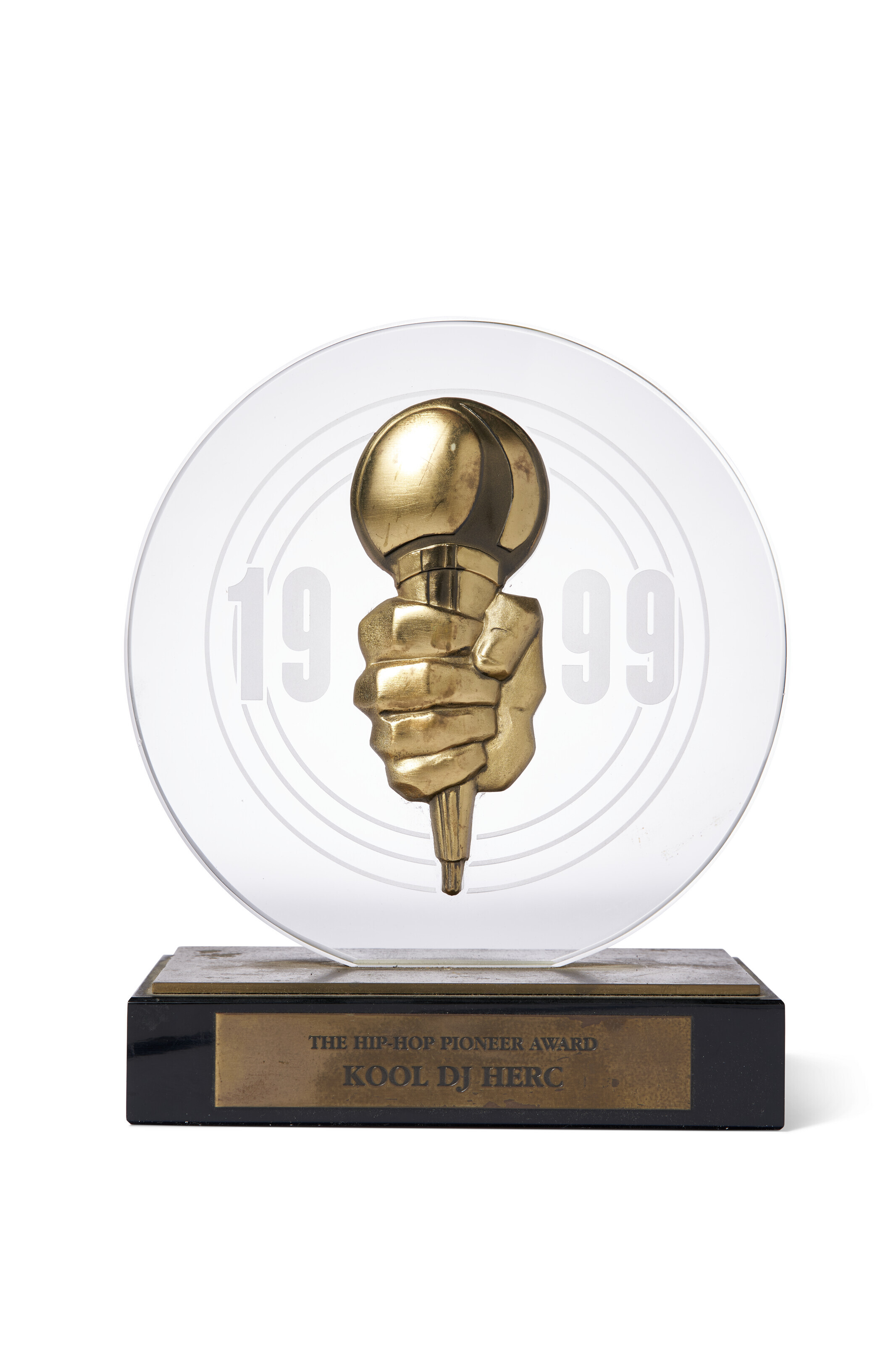 HIP-HOP PIONEER AWARD PRESENTED TO DJ KOOL HERC, 1999 | Christie’s