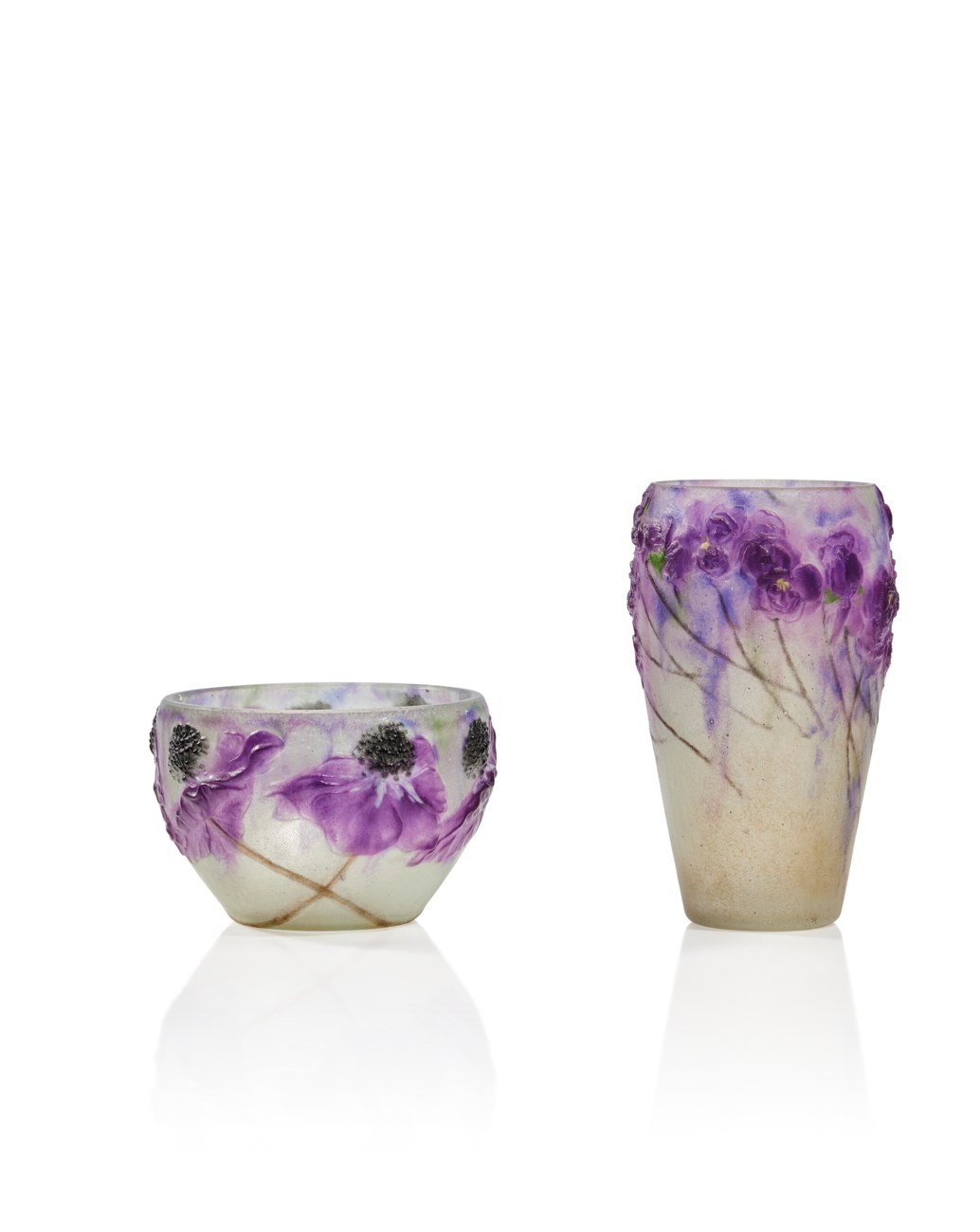 GABRIEL ARGY-ROUSSEAU (1885-1953), Ensemble d'une coupe 'Anémones' et d ...