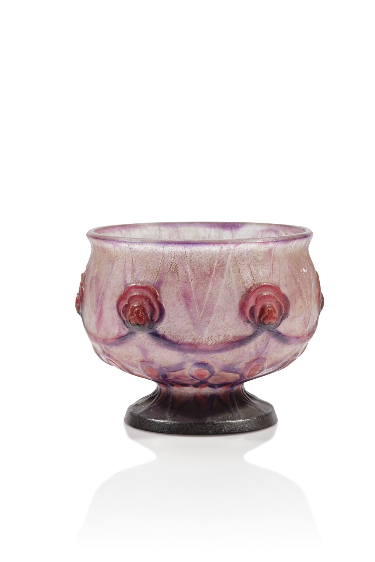 GABRIEL ARGY-ROUSSEAU (1885-1953), Vase sur pied aux fleurs et ...