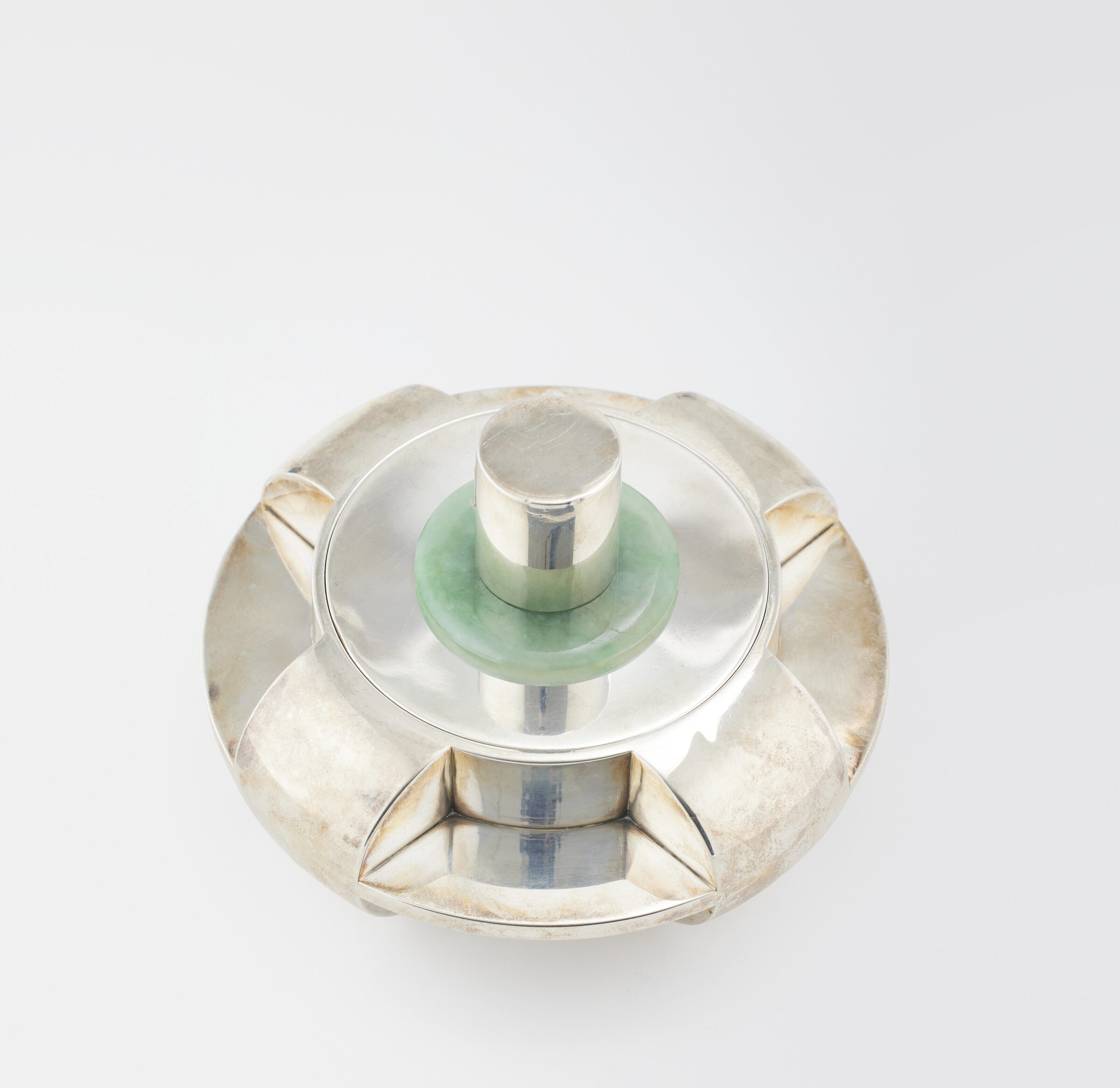 JEAN DUNAND (1877-1942), Vase, vers 1920 | Christie's