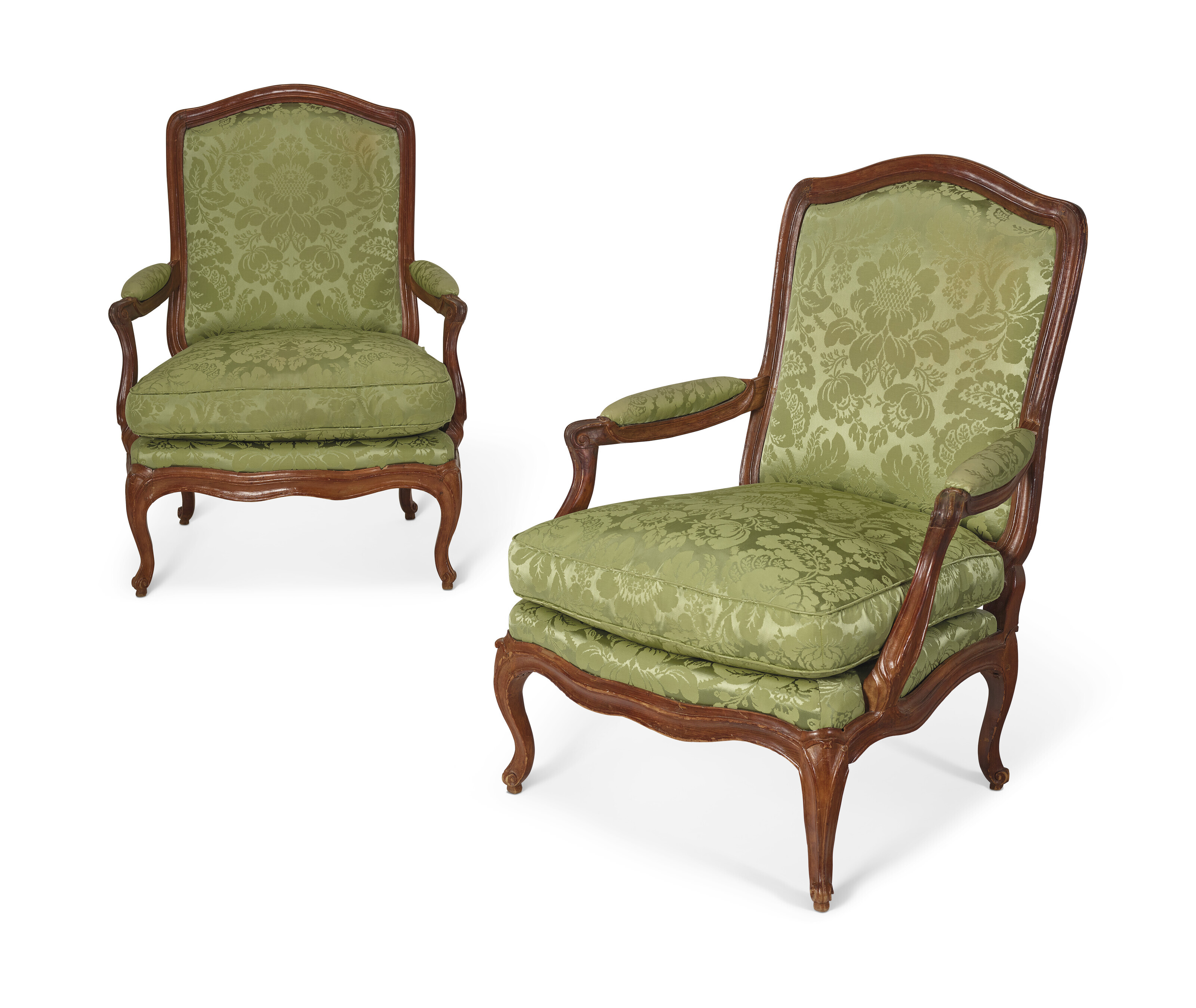 PAIRE DE FAUTEUILS A CHÂSSIS D'EPOQUE LOUIS XV, ESTAMPILLE DE NICOLAS ...