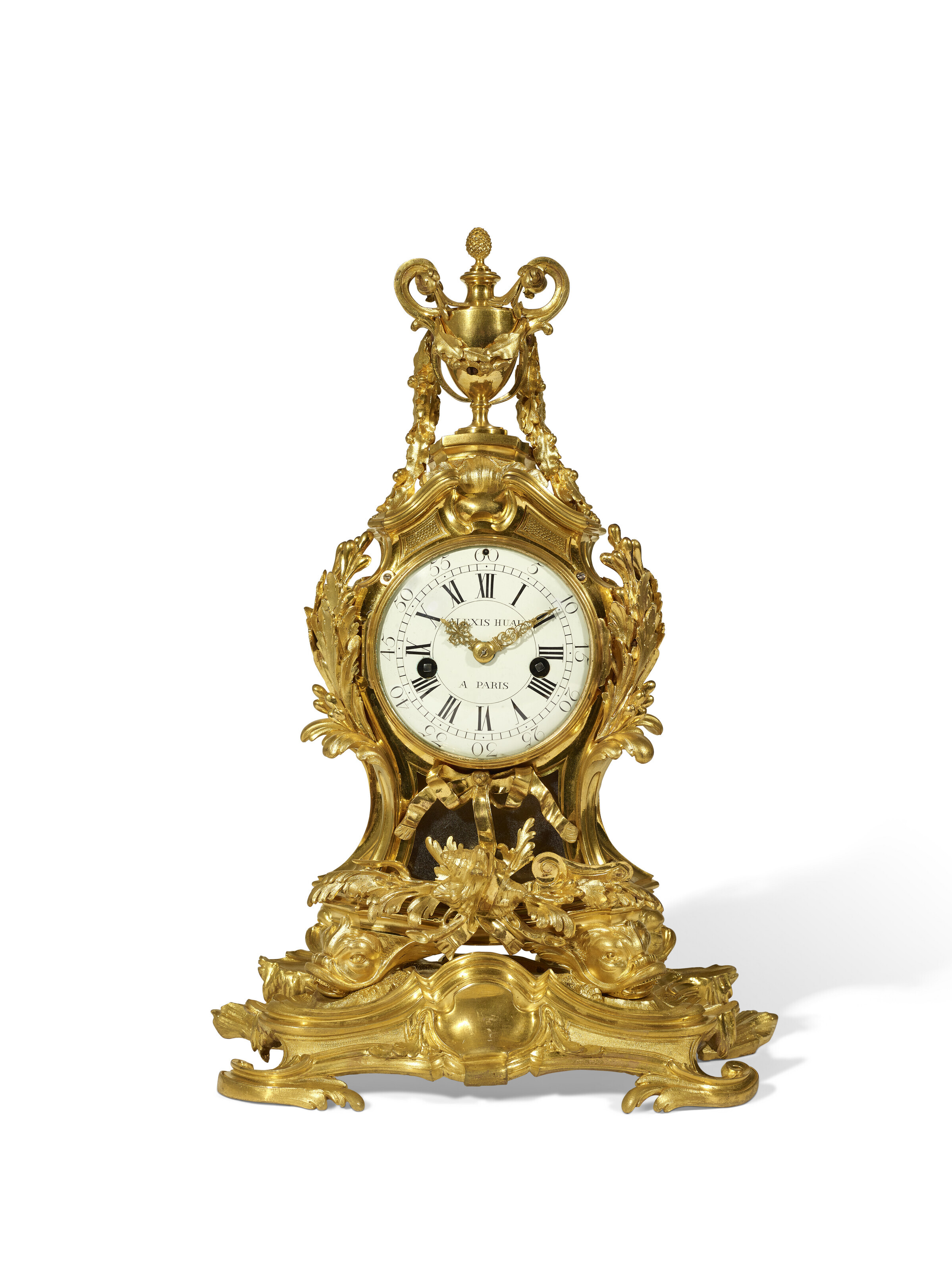 PENDULE AUX DAUPHINS D'EPOQUE LOUIS XV, SIGNATURE DE SAINT GERMAIN ...