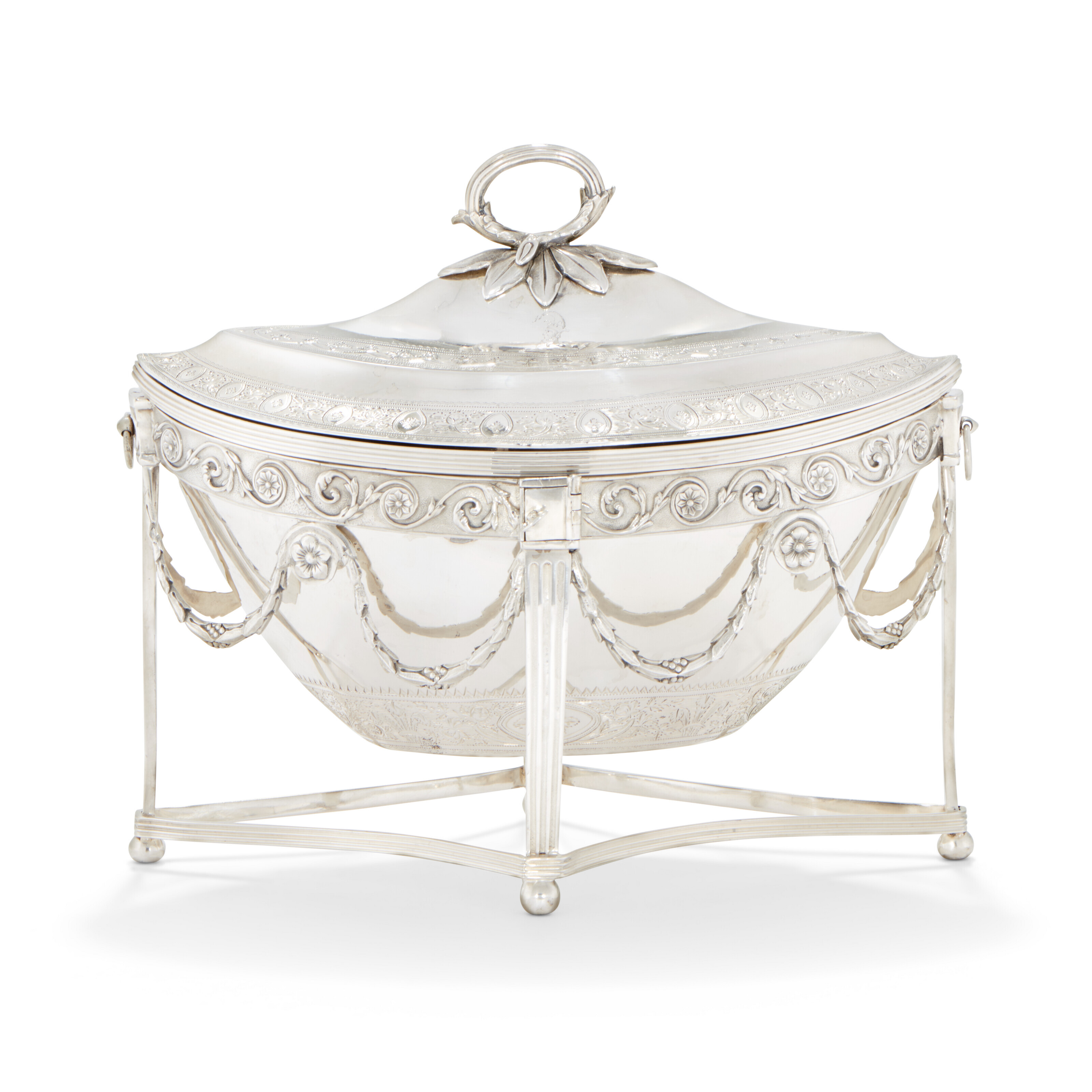 A GEORGE III SILVER TEA CADDY, MARK OF WILLIAM PITTS AND JOSEPH PREEDY ...