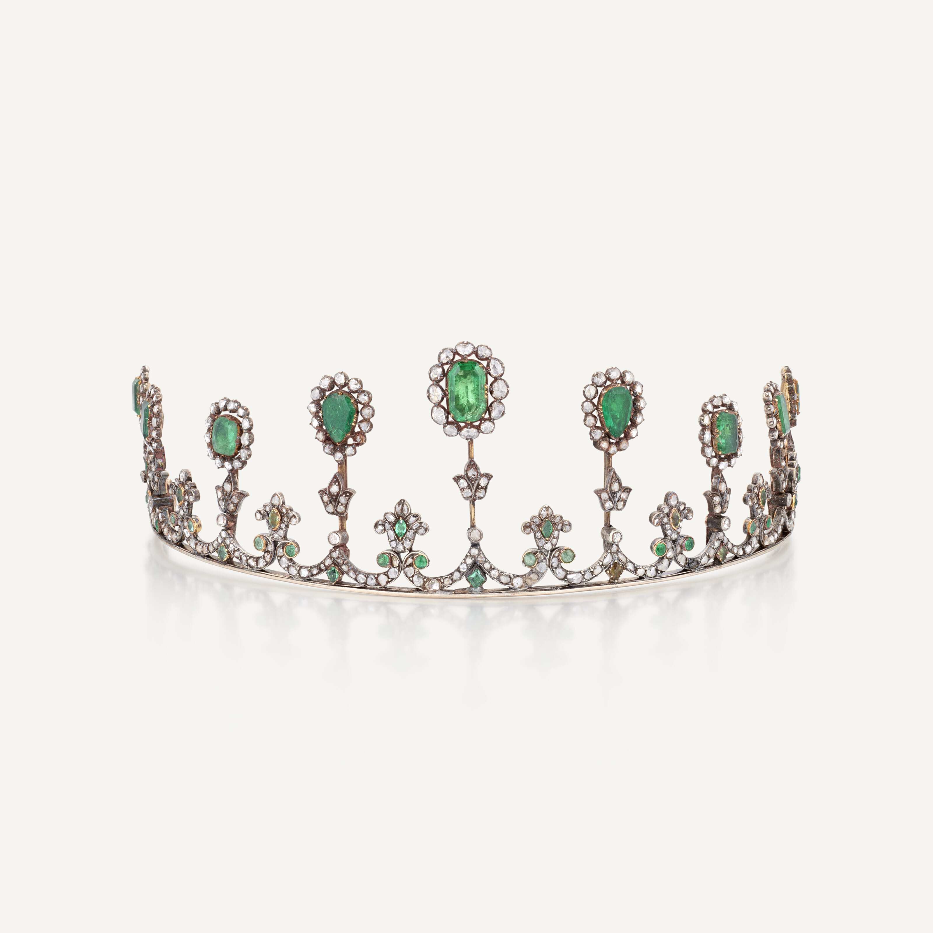 EARLY 19TH CENTURY EMERALD AND DIAMOND TIARA, | Christie’s