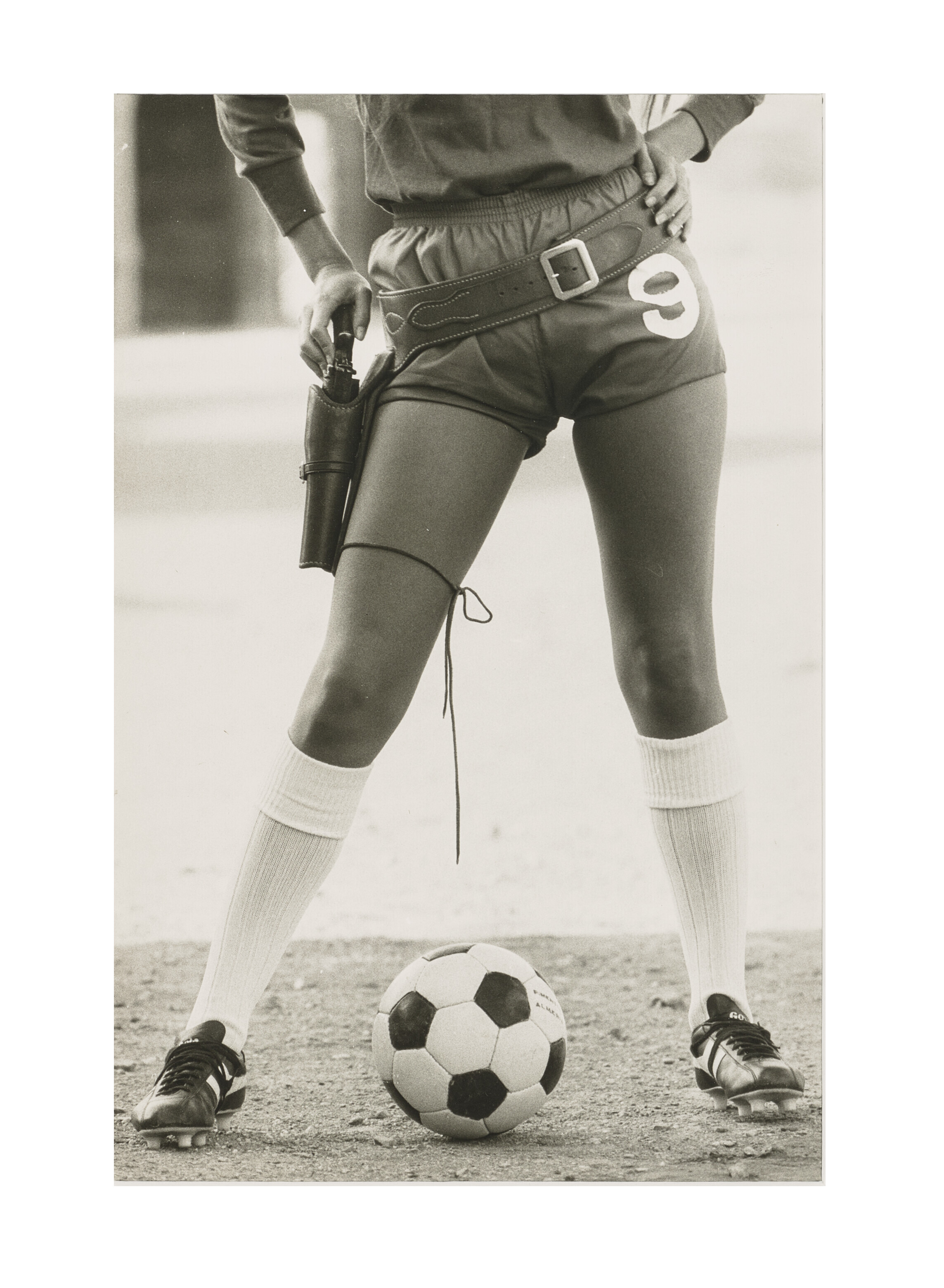 TERRY O'NEILL (1938 - 2019), Raquel Welch on the set of ‘Hannie Caulder ...
