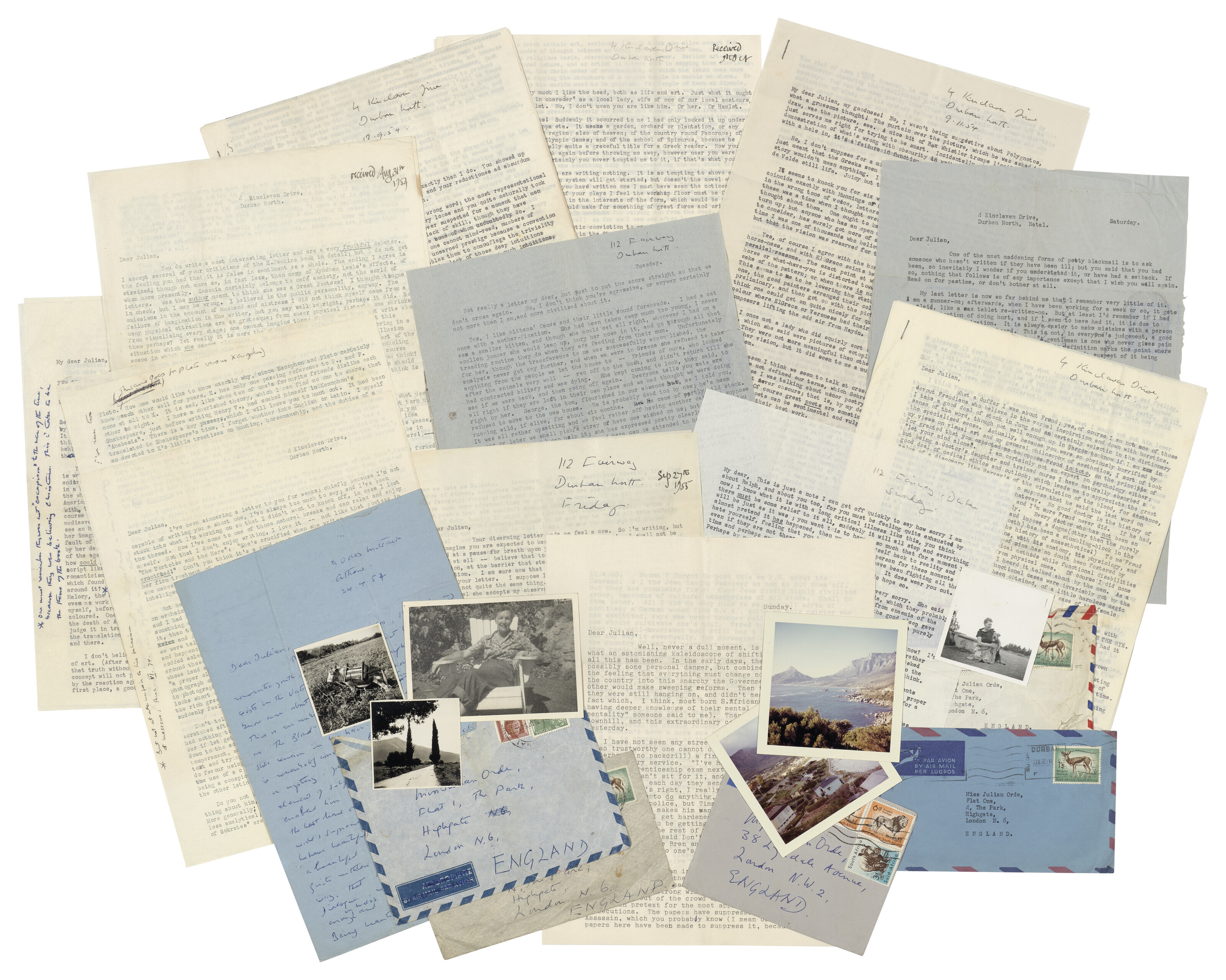 Mary Renault (1905-1983), Series of 49 typed letters and one autograph ...