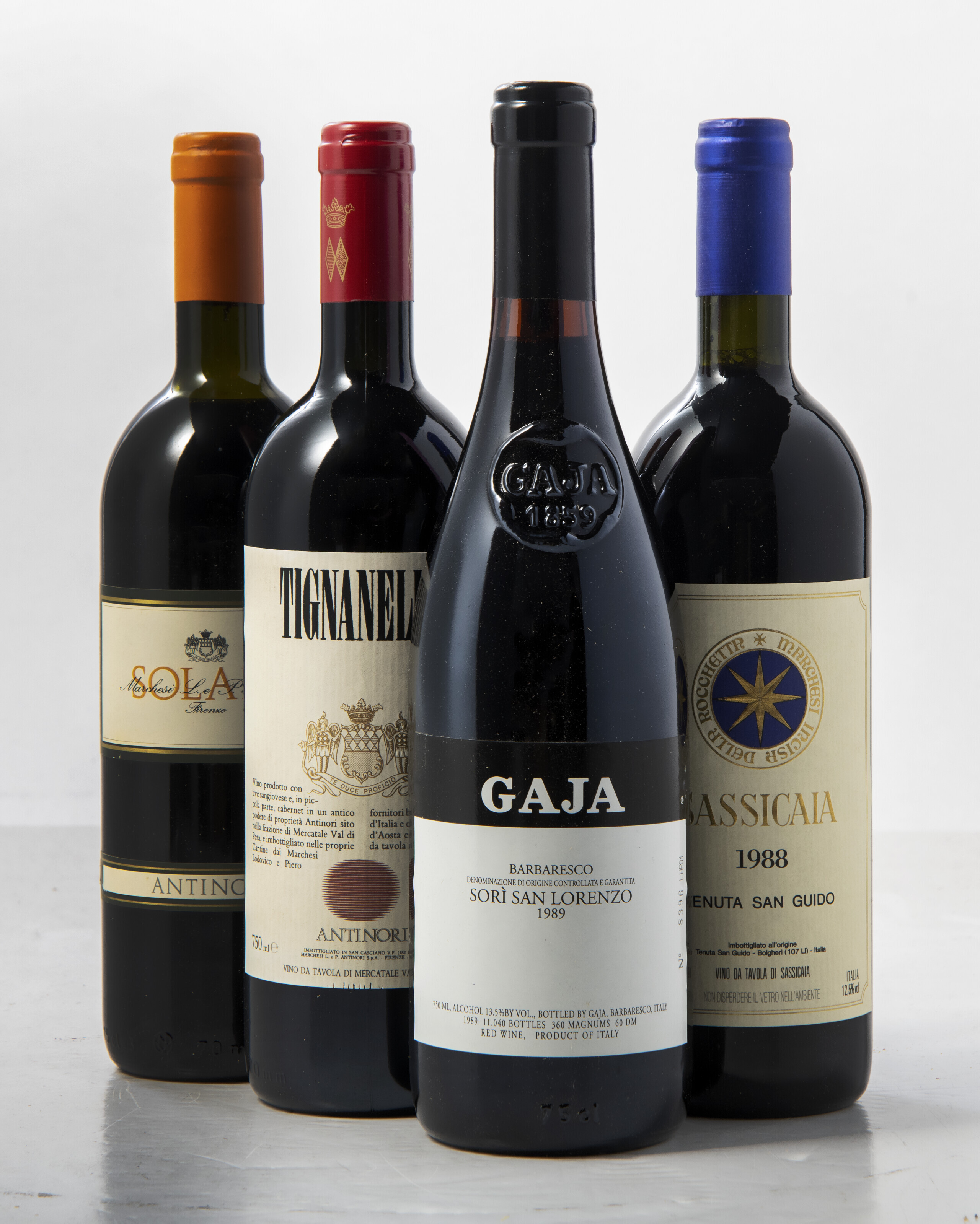 Mixed Italian Wine 1985-1989, Tignanello 1985Good appearance. Levels ...