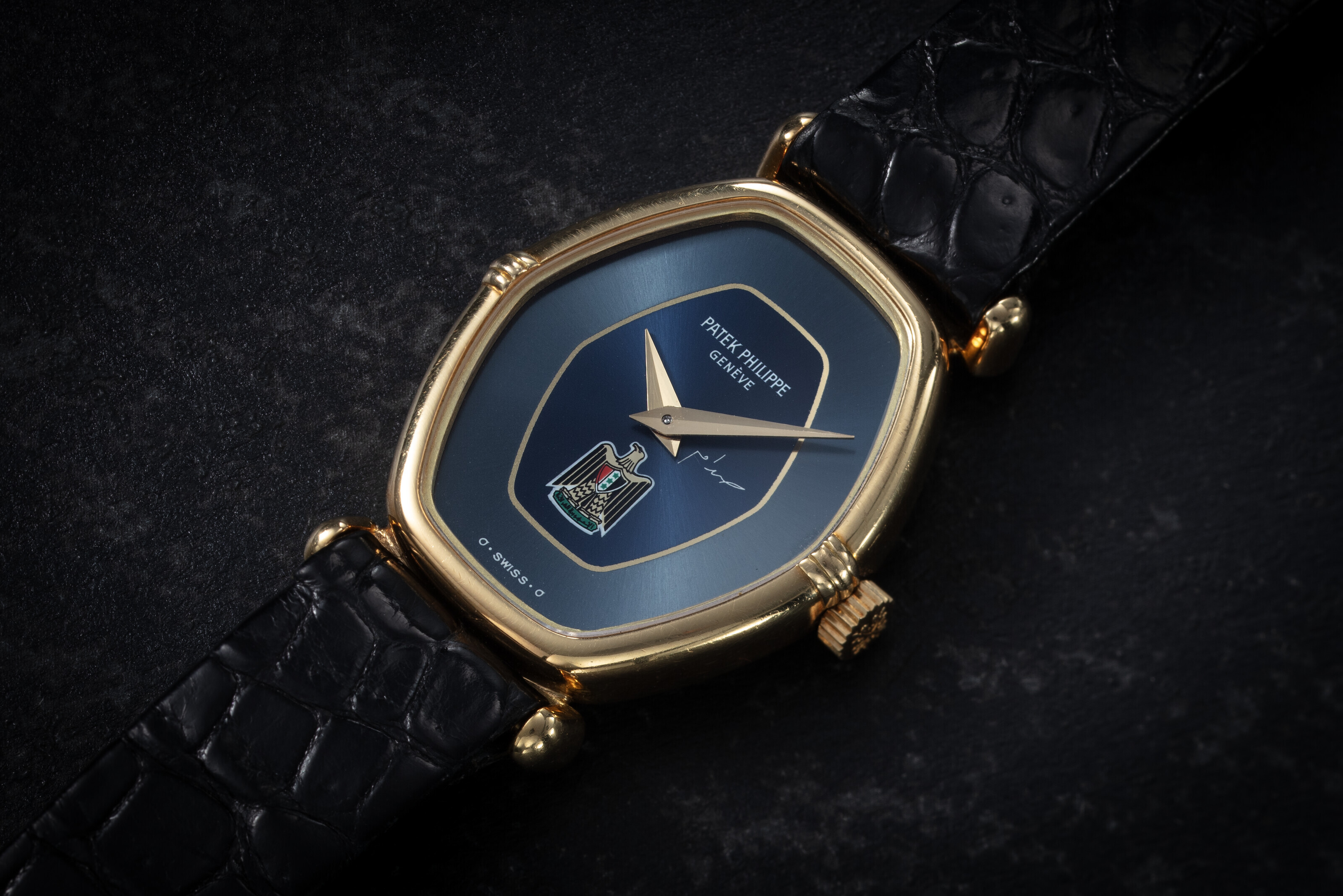 PATEK PHILIPPE, REF. 4463, A GOLD MANUAL-WINDING WRISTWATCH WITH THE ...