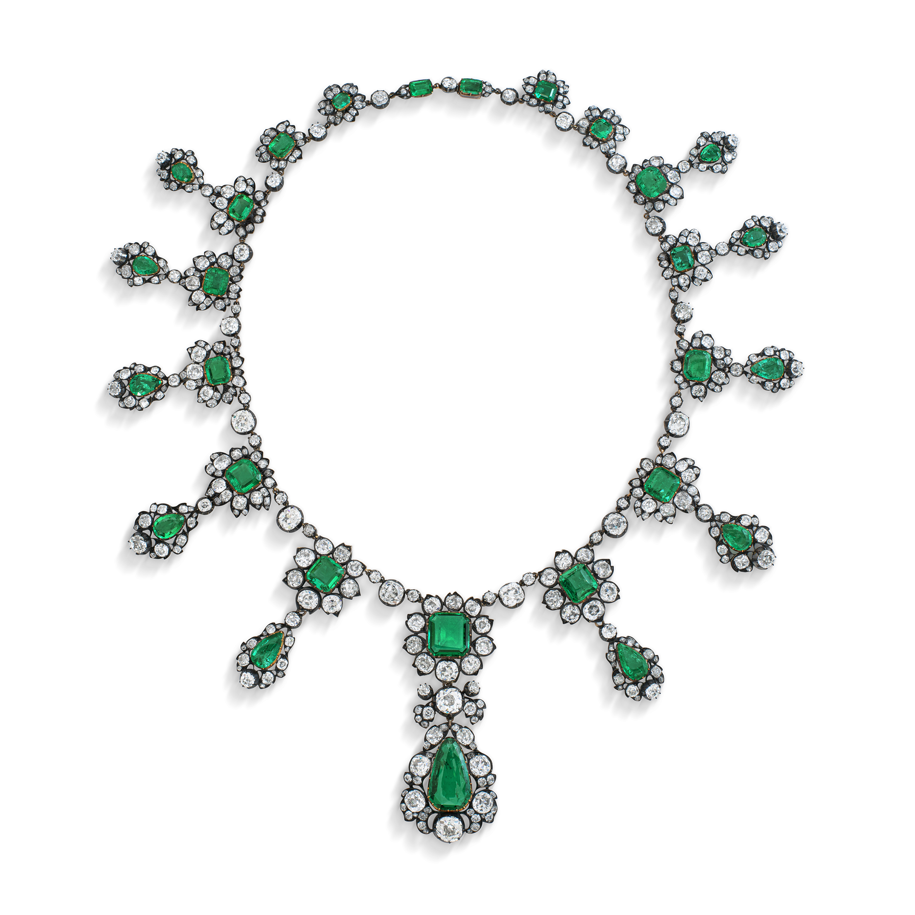 THE BESSBOROUGH DIAMOND TIARAAN IMPRESSIVE CHAUMET ART DECO DIAMOND ...
