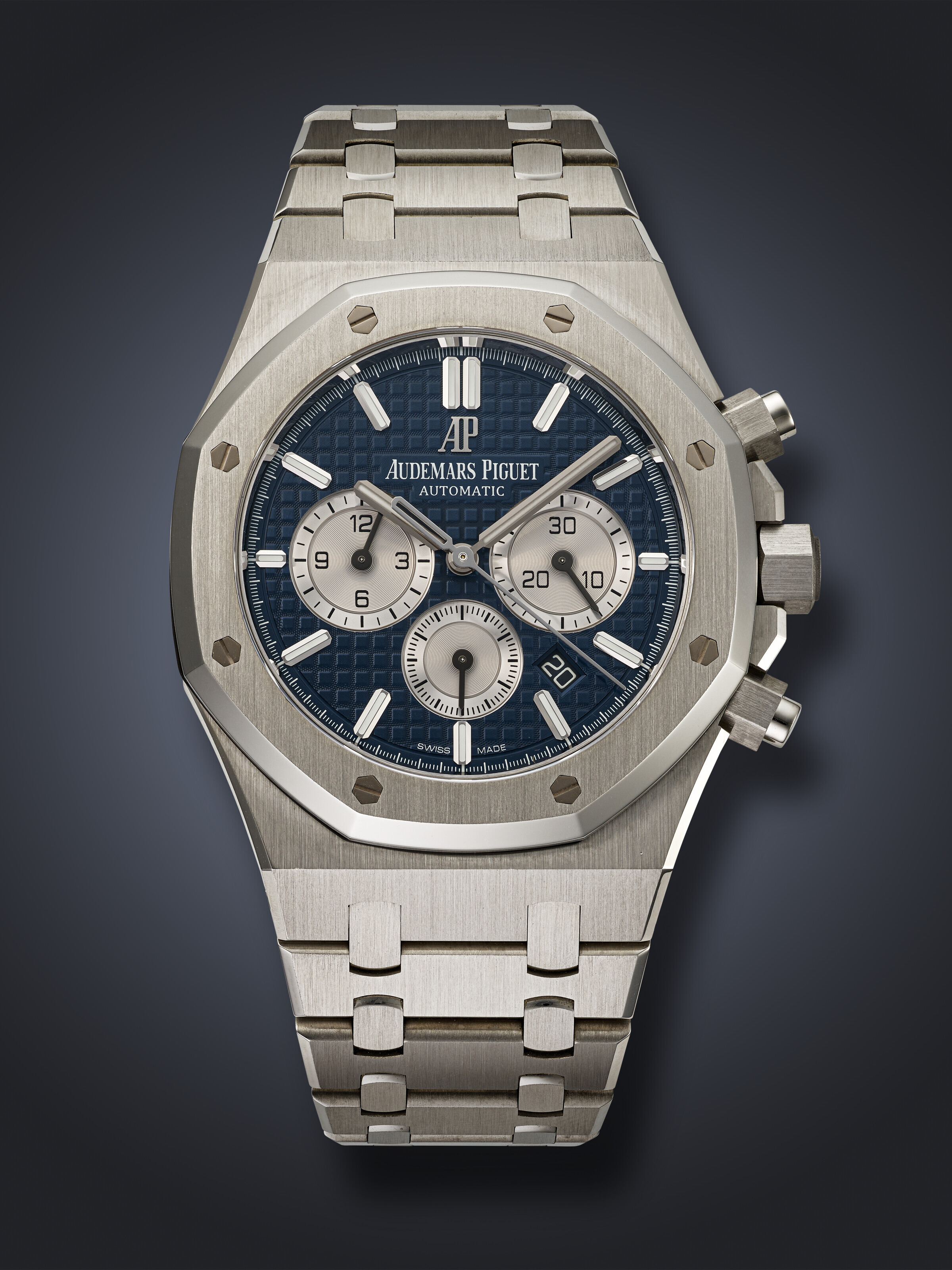 AUDEMARS PIGUET, STAINLESS STEEL CHRONOGRAPH 'ROYAL OAK', REF. 26331ST ...