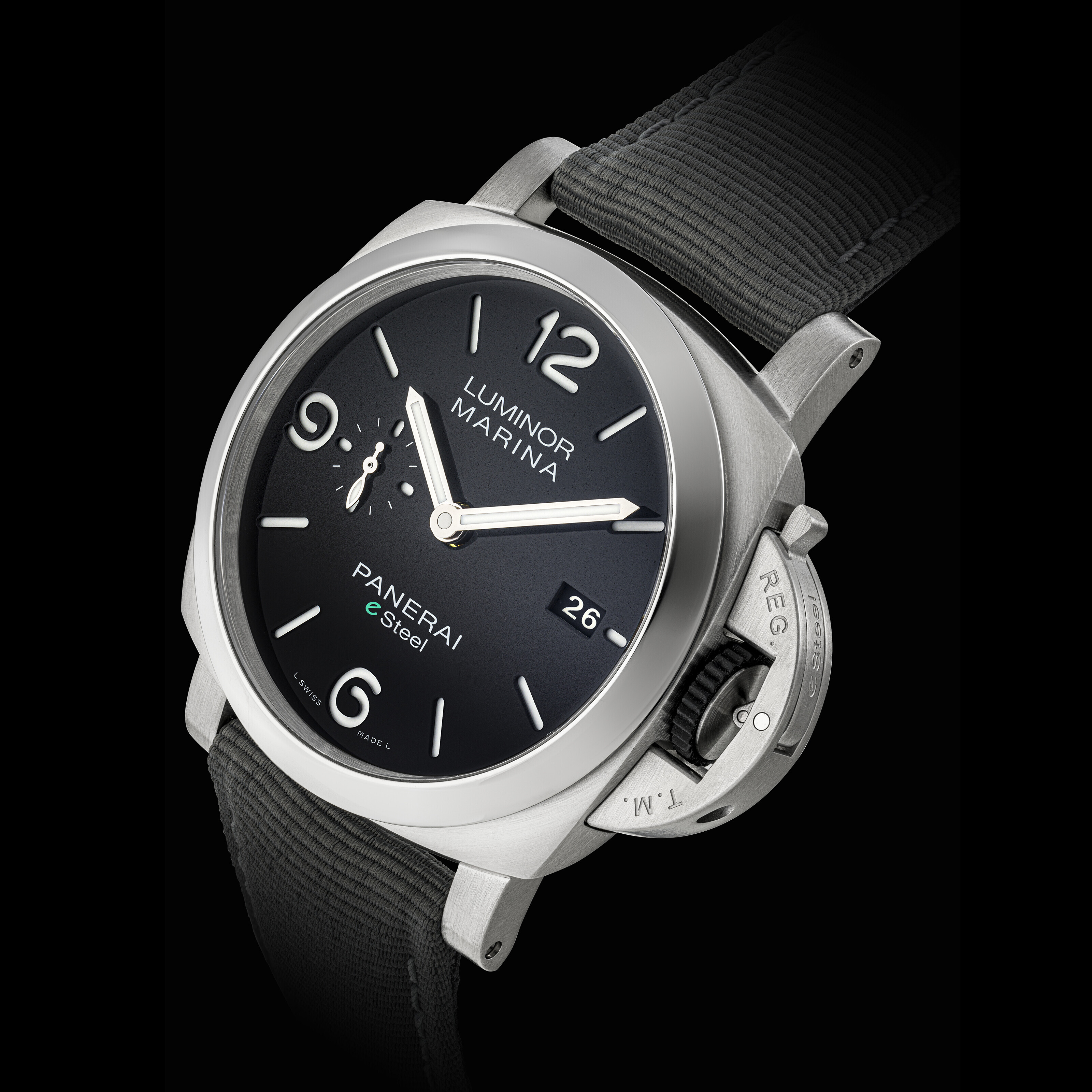 PANERAI, LUMINOR MARINA ESTEEL GRIGIO ROCCIA, REF. PAM0135, | Christie’s