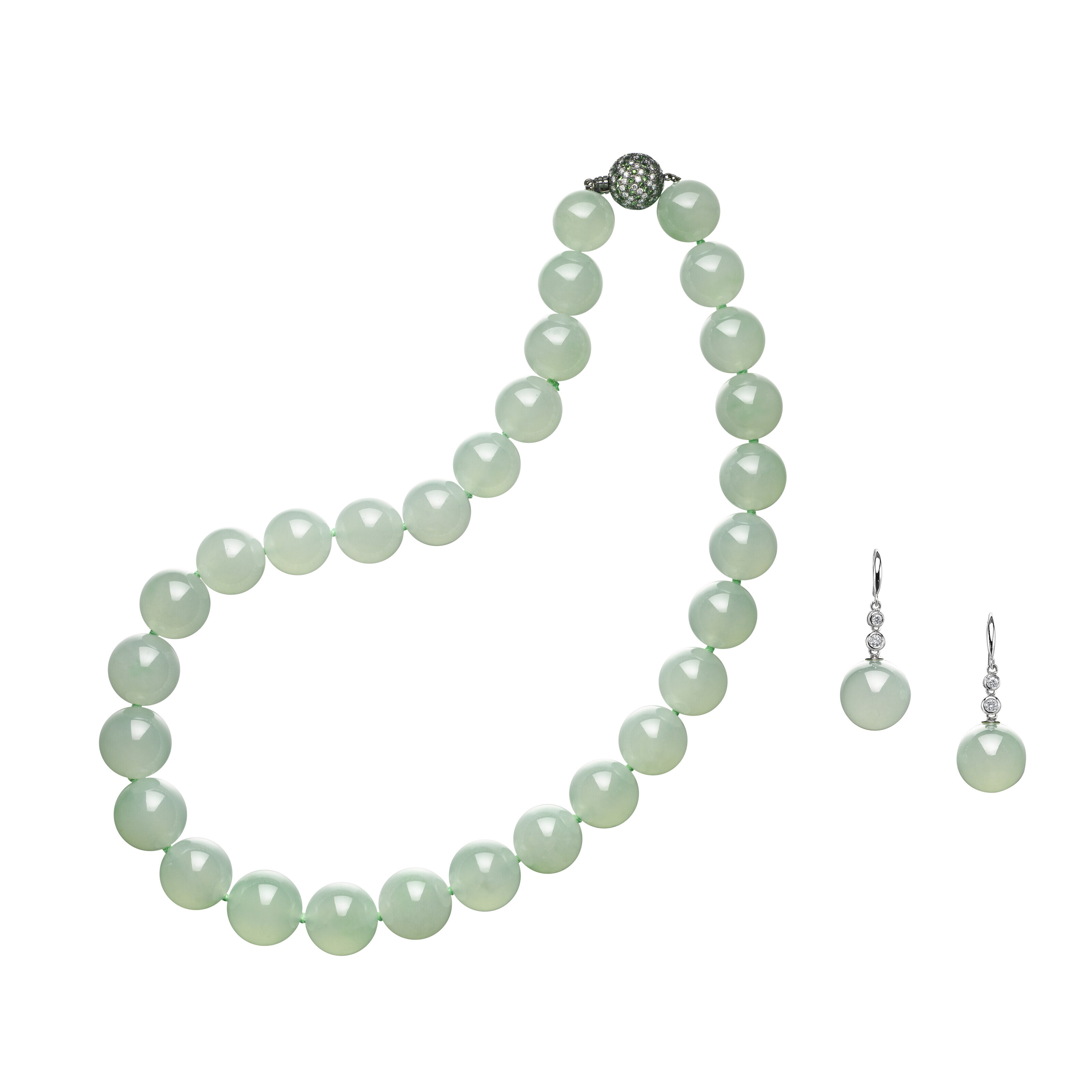 SET OF JADEITE BEAD, DIAMOND AND PERIDOT JEWELLERY, | Christie’s