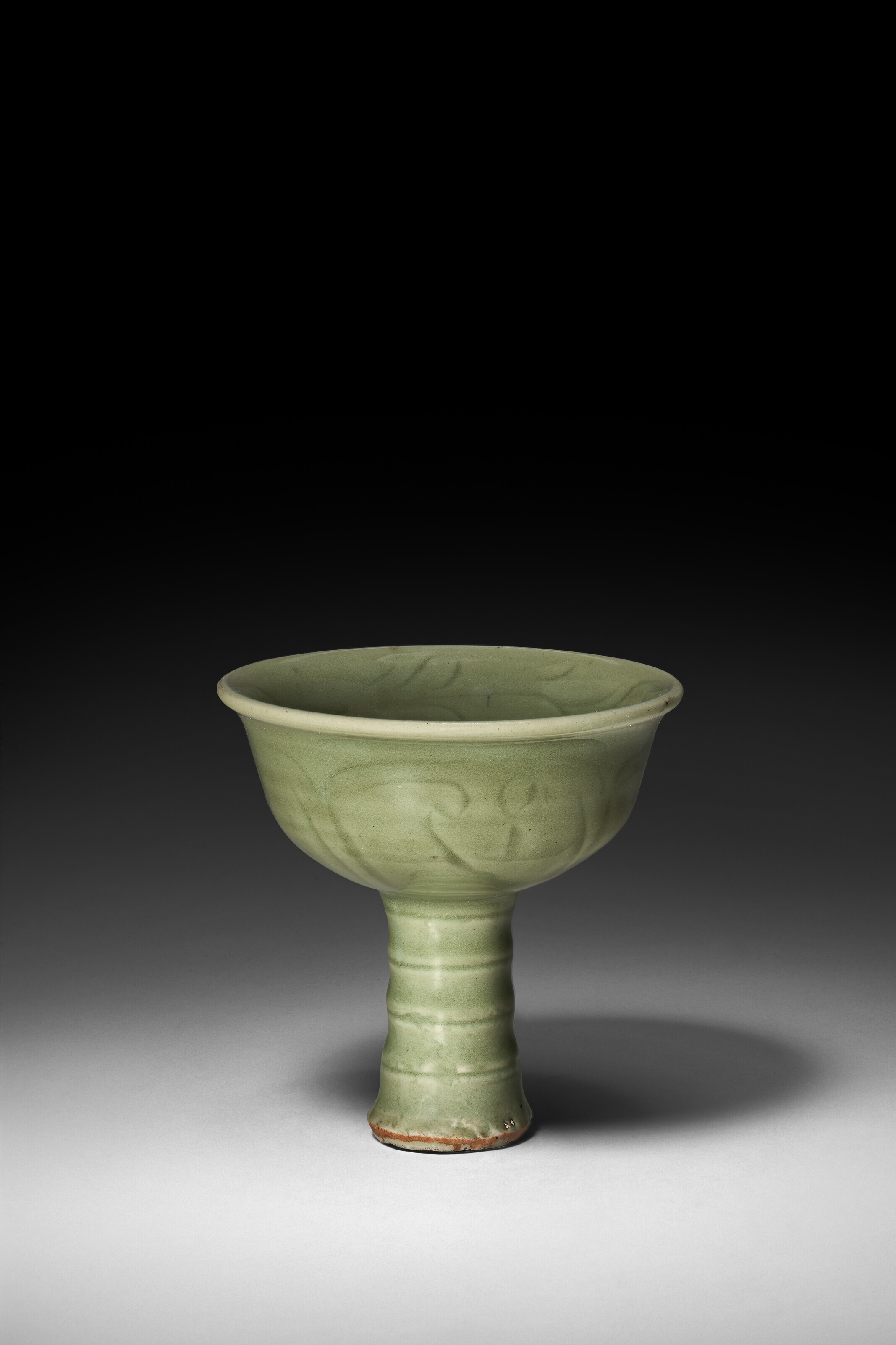 A VERY RARE LONGQUAN CELADON GUAN-TYPE MALLET VASE, SOUTHERN SONG–YUAN ...