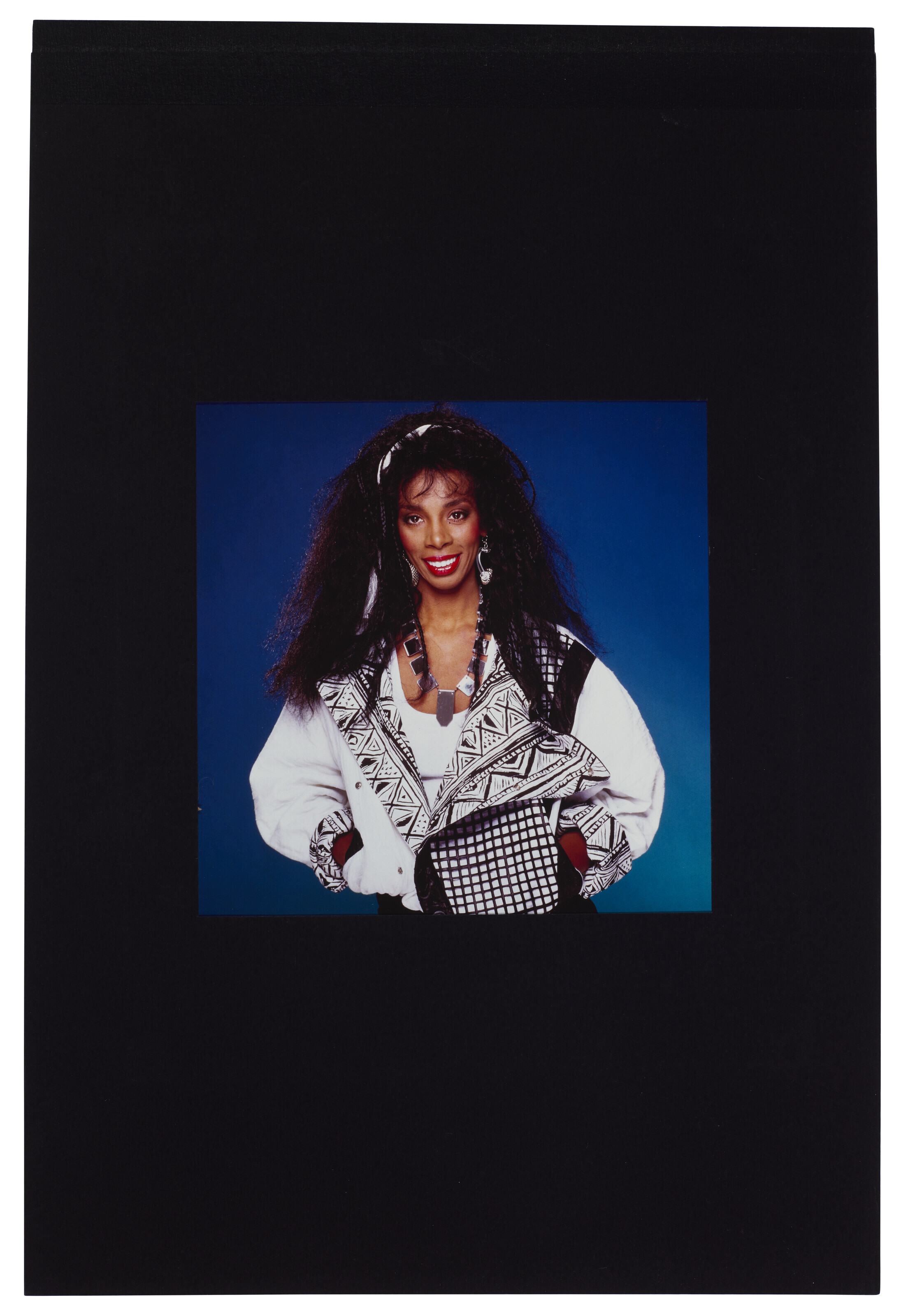 PHOTOGRAPH OF DONNA SUMMER FROM PHOTO SESSION FOR CATS WITHOUT CLAWS ...