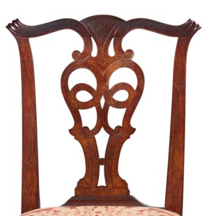 A PAIR OF CHIPPENDALE CARVED MAHOGANY SIDE CHAIRS, ATTRIBUTED TO JOHN ...