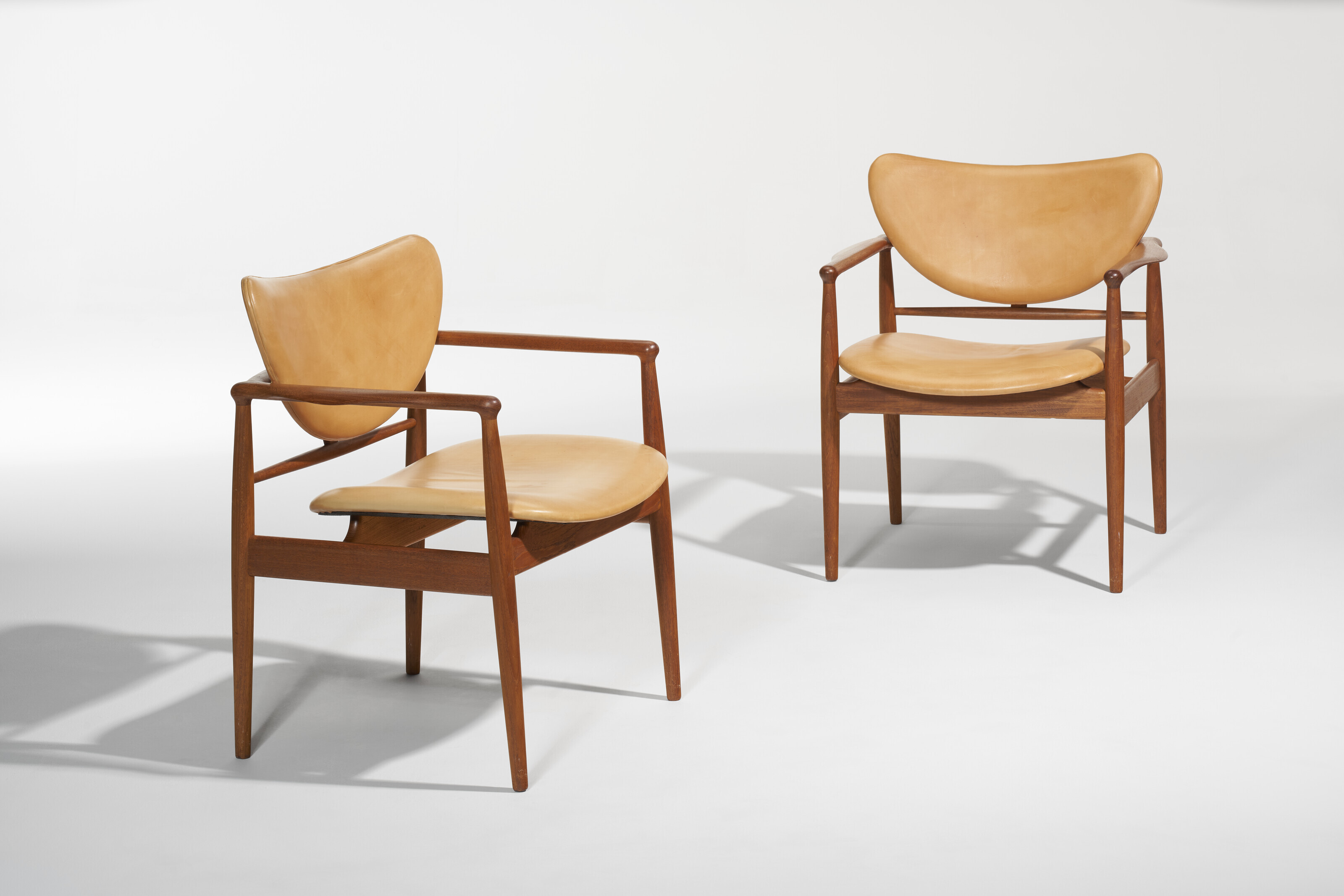 FINN JUHL (1912-1989), Pair of ‘NV-48’ Chairs, designed 1948 | Christie’s