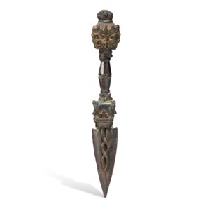 A SMALL ZITAN PHURBA, TIBET, 17TH CENTURY | Christie's