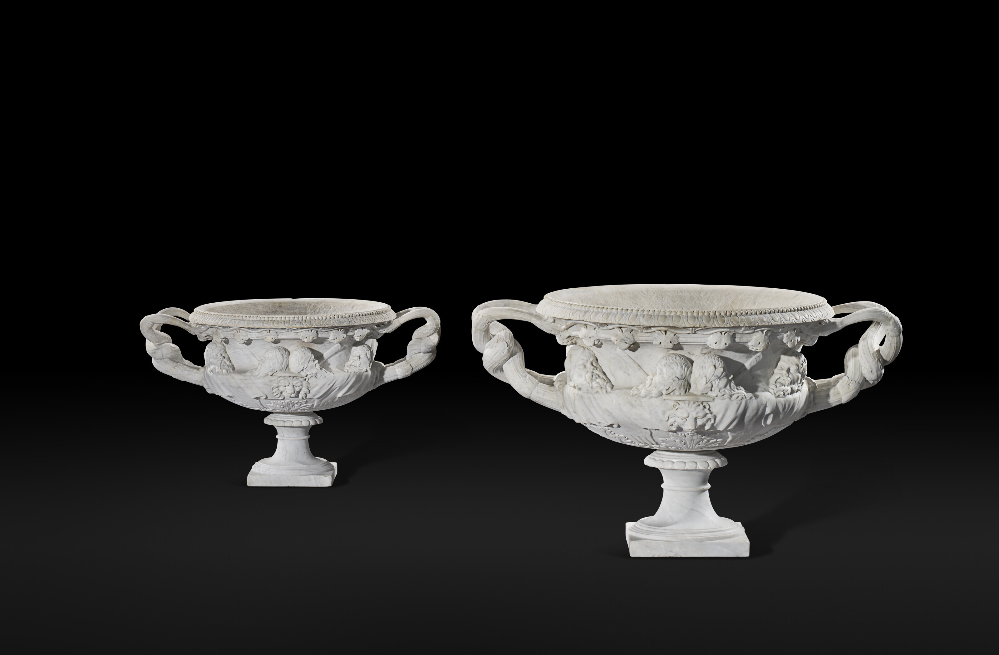 A MONUMENTAL PAIR OF MARBLE ‘WARWICK’ VASES, LATE 19TH CENTURY | Christie’s