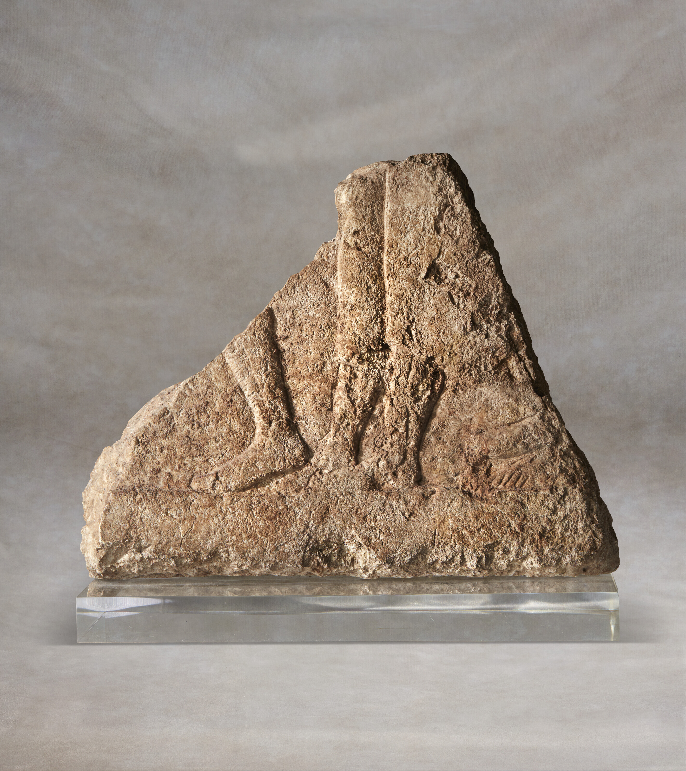 AN ASSYRIAN GYPSUM RELIEF FRAGMENT, REIGN OF SENNACHERIB, CIRCA 705-681 ...