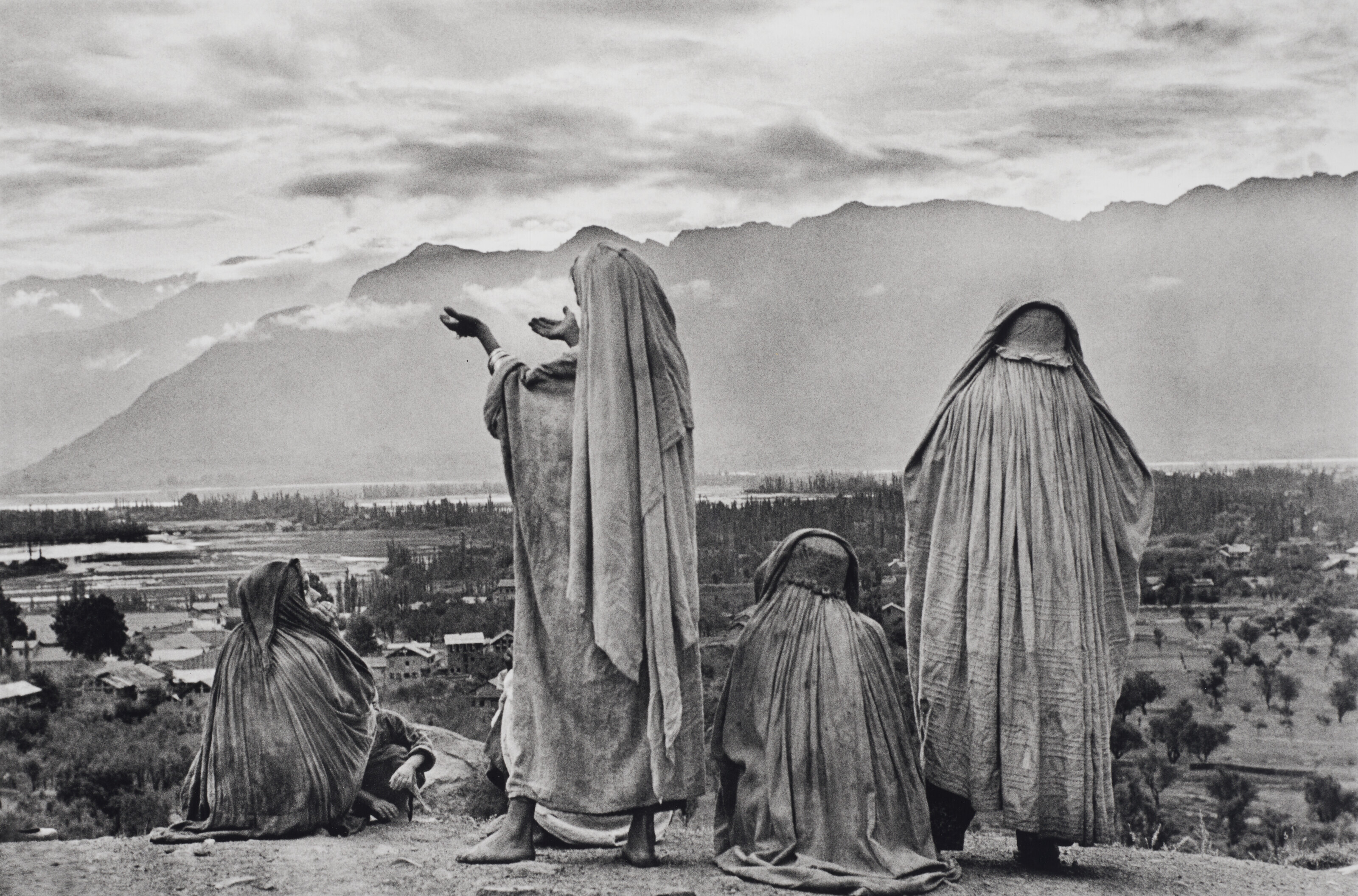 HENRI CARTIER–BRESSON (1908–2004), Srinagar, Kashmir, India, 1948 ...