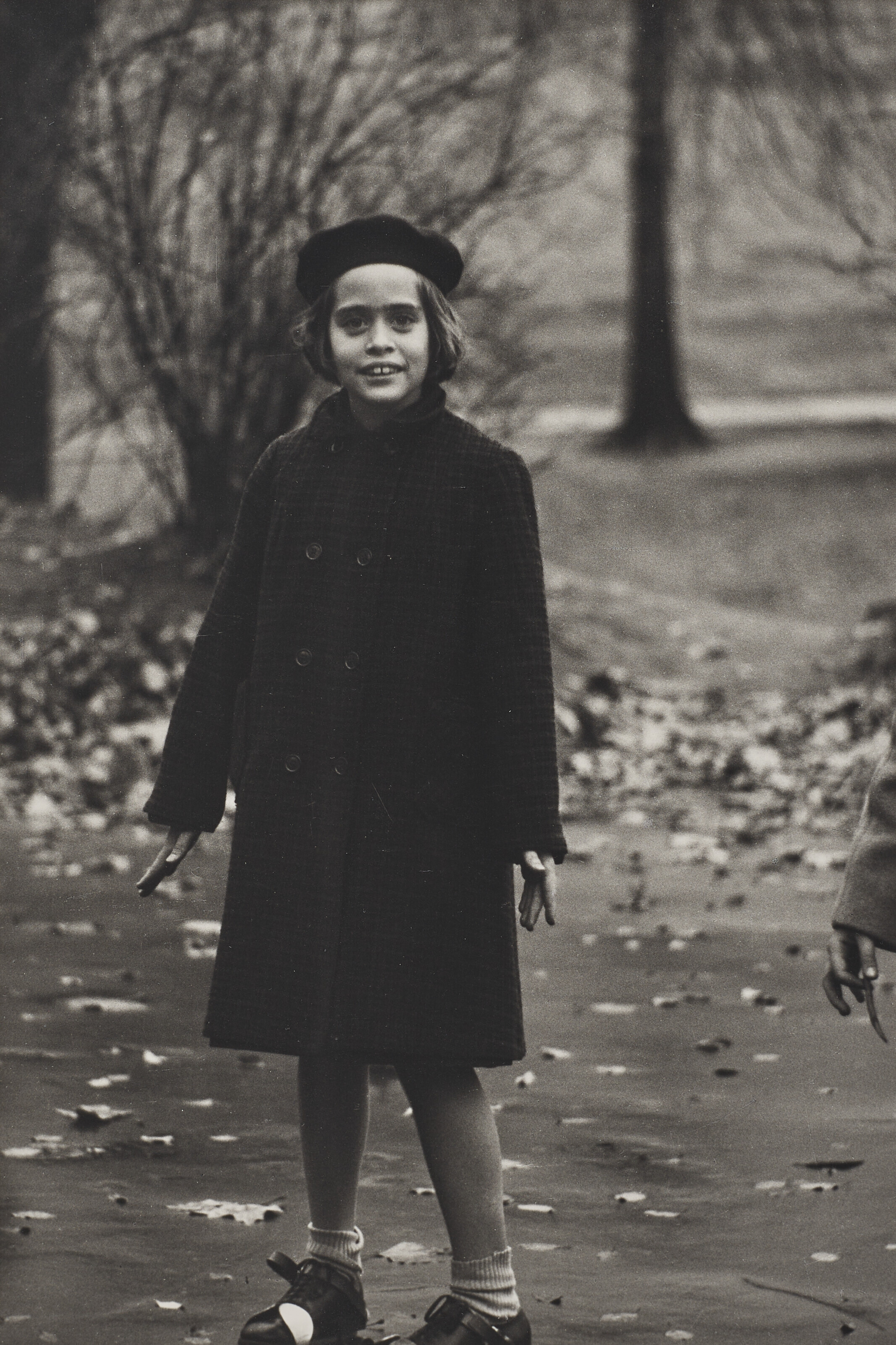 DIANE ARBUS (1923–1971, Girl in a beret in Central Park, N.Y.C. 1958 ...