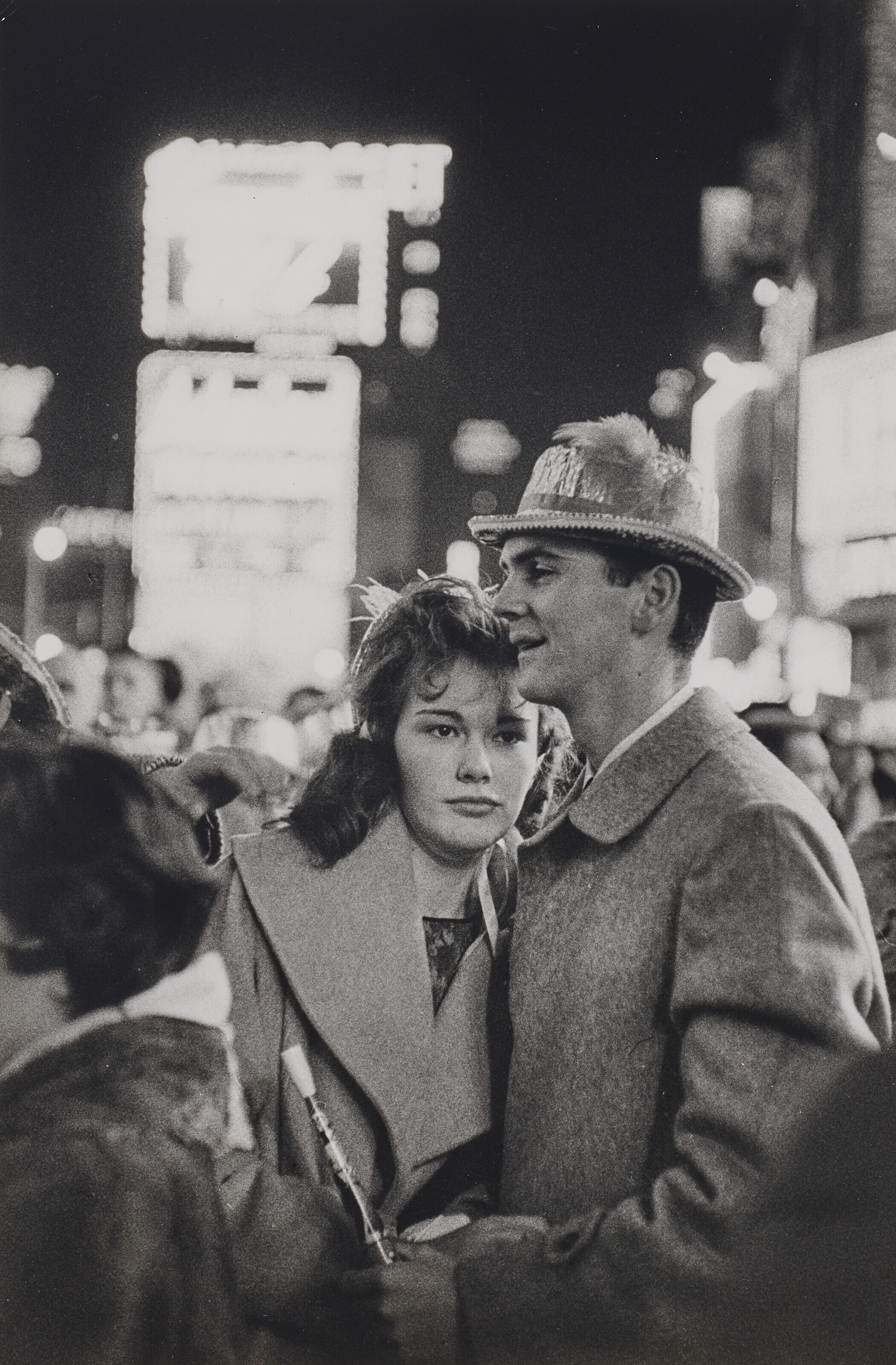 HENRI CARTIER–BRESSON (1908–2004), Untitled (Couple in Times Square ...