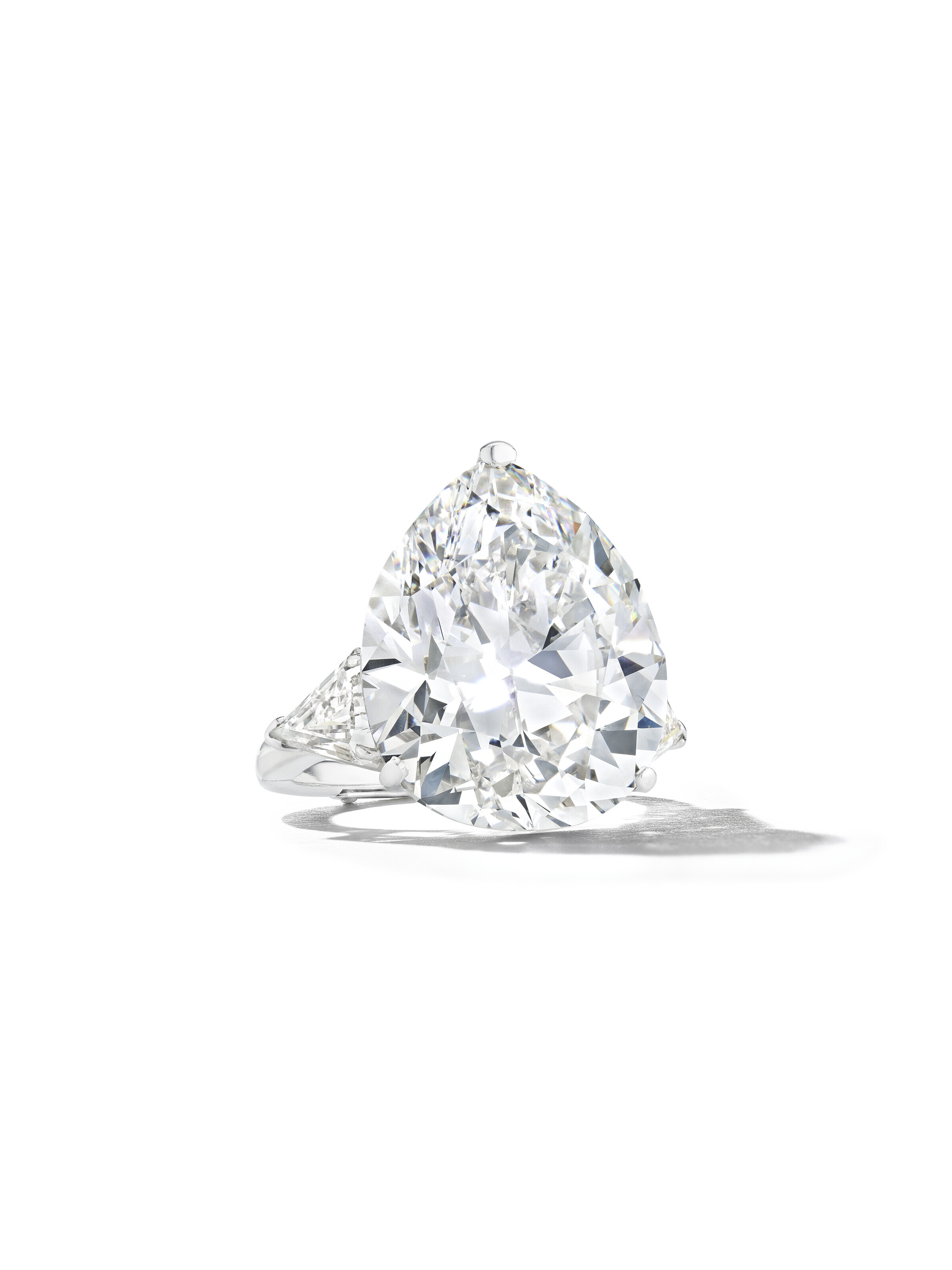 JAR DIAMOND AND COLORED DIAMOND 'SEA-SHELL' EARRINGS | Christie's