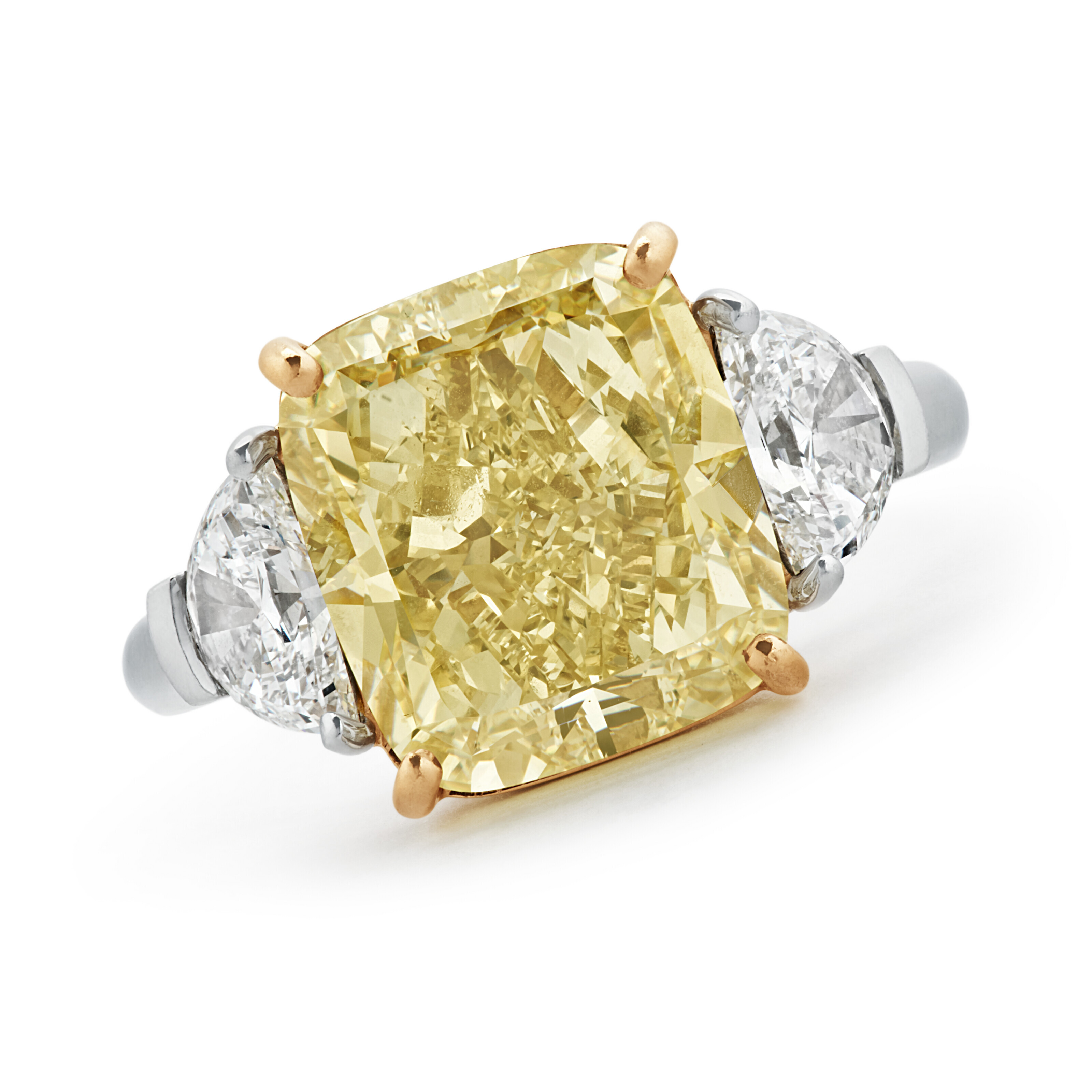 GRAFF COLORED DIAMOND AND DIAMOND RING, | Christie’s