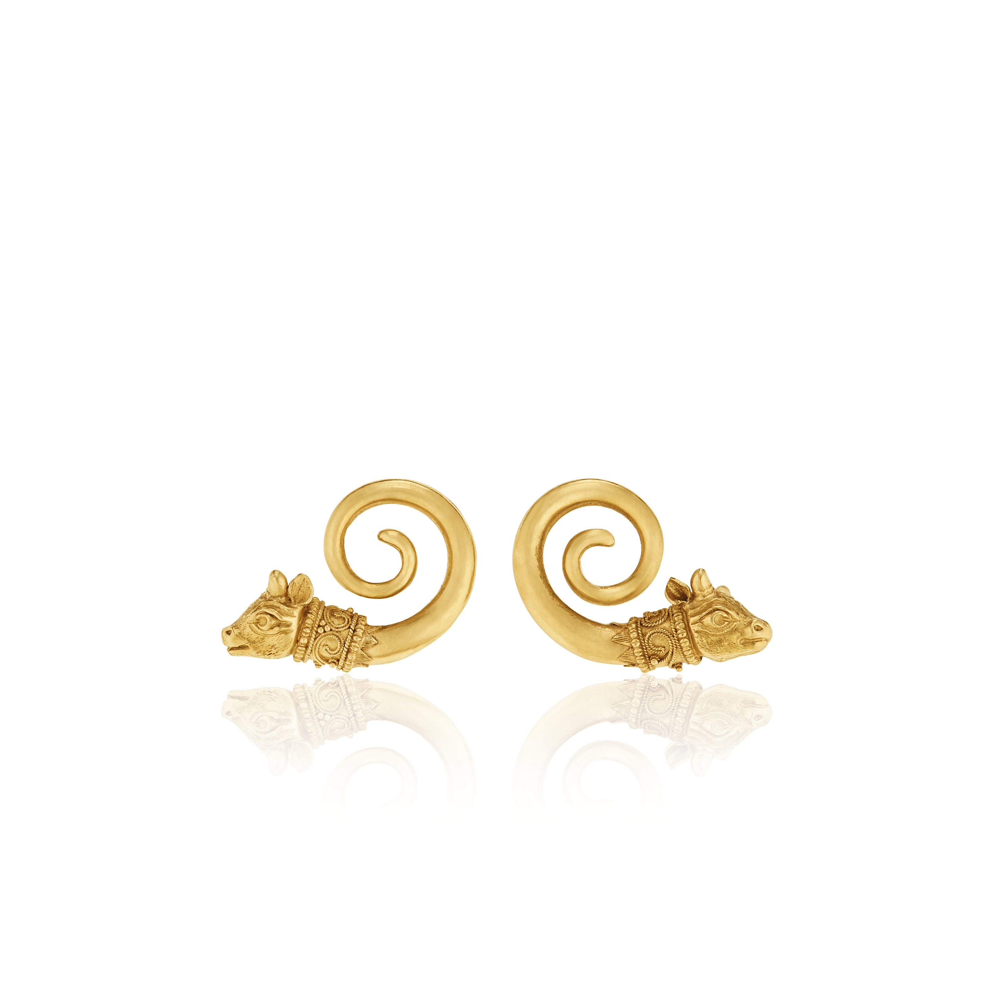 NO RESERVE | ILIAS LALAOUNIS GOLD EARRINGS, | Christie’s