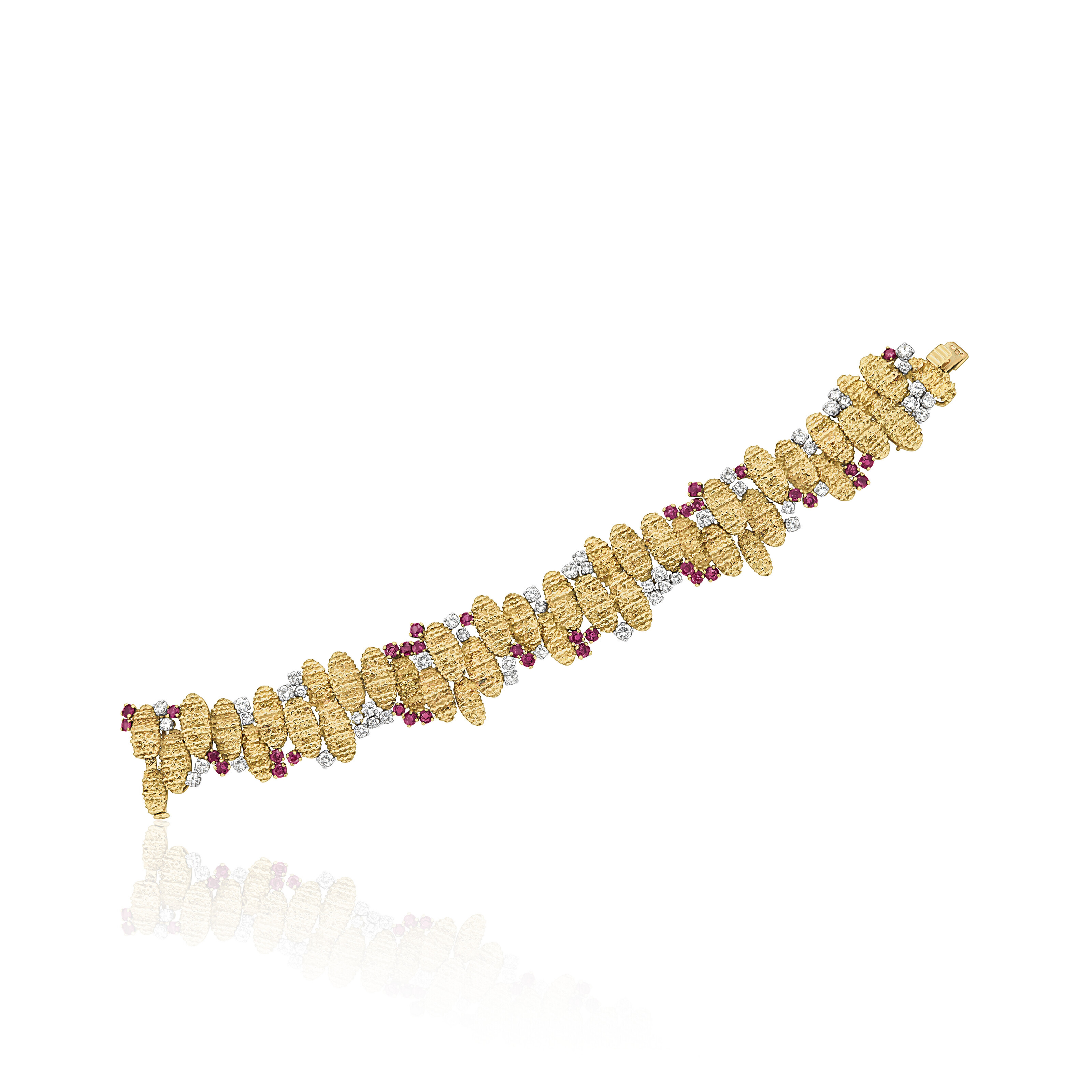 NO RESERVE | CARTIER DIAMOND AND RUBY BRACELET, | Christie’s