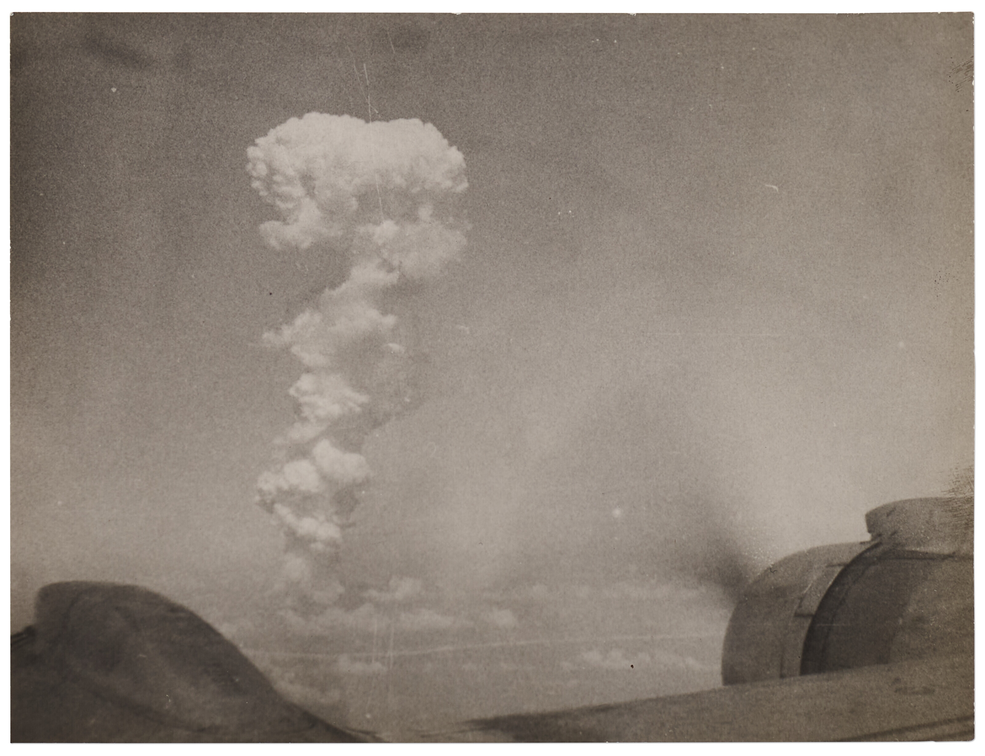 hiroshima explosion cloud