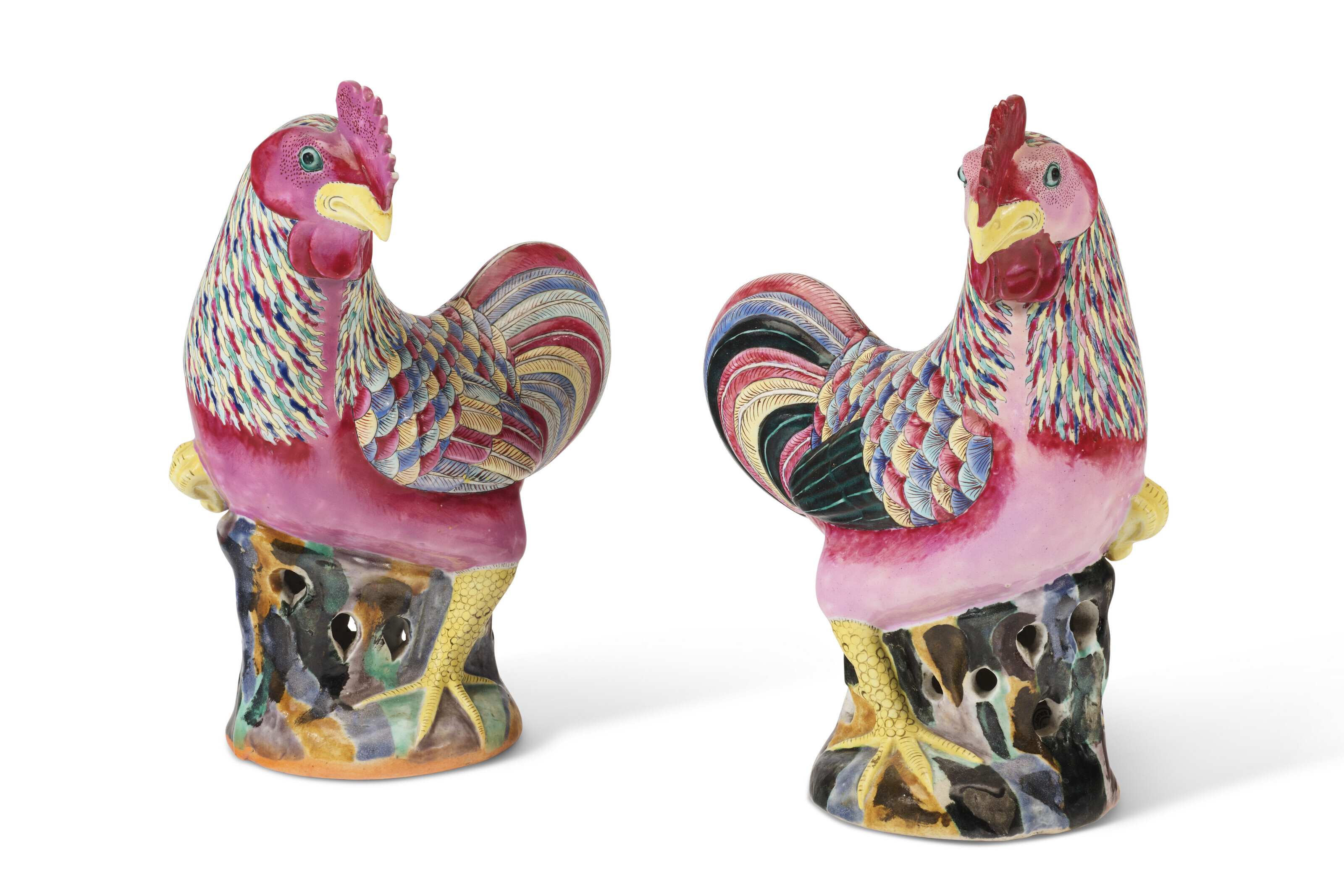 A PAIR OF CHINESE EXPORT PORCELAIN FAMILLE ROSE ROOSTERS, 19TH CENTURY ...