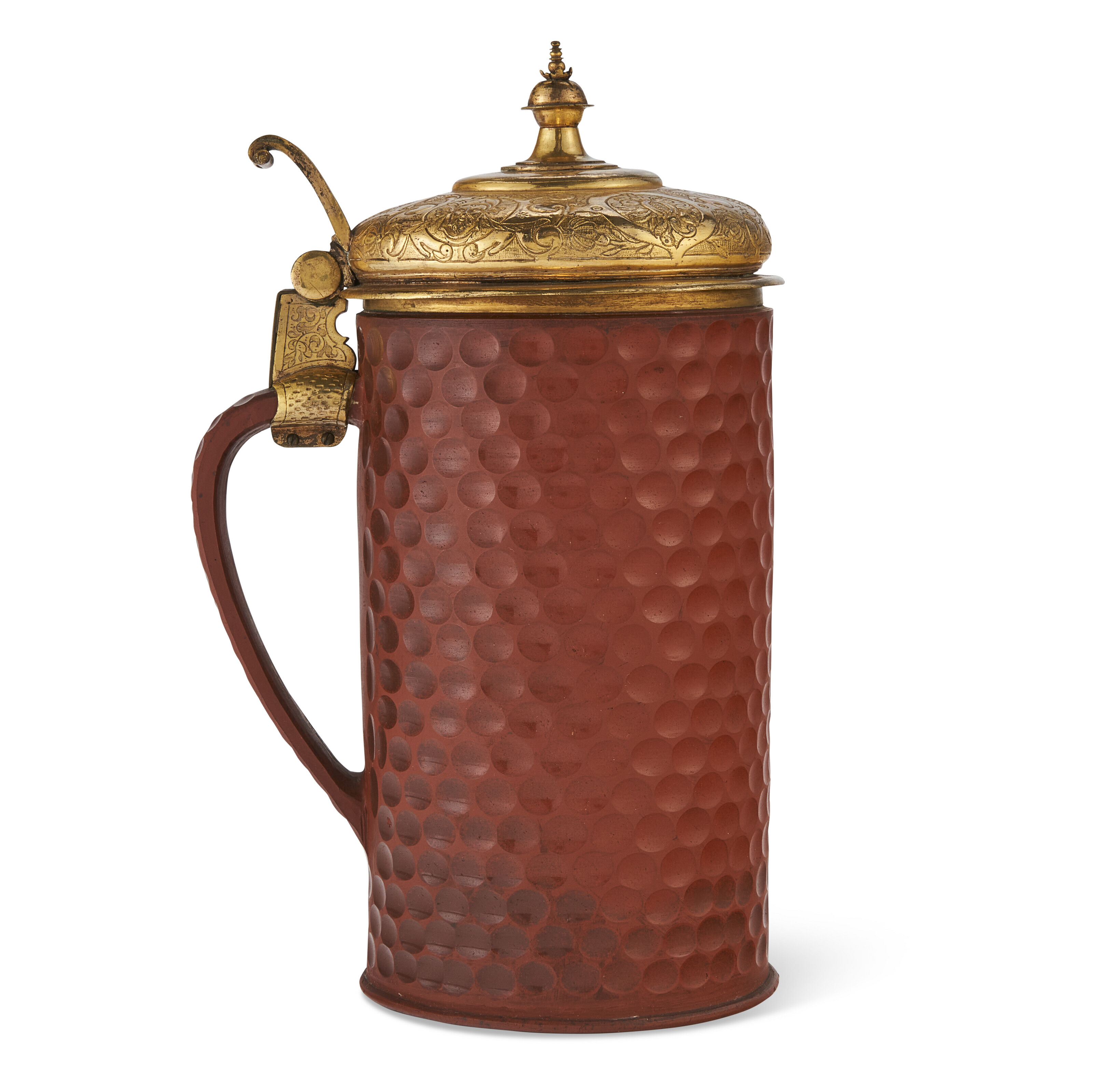 A BÖTTGER RED STONEWARE POLISHED AND CUT TANKARD AND A HINGED GILT ...
